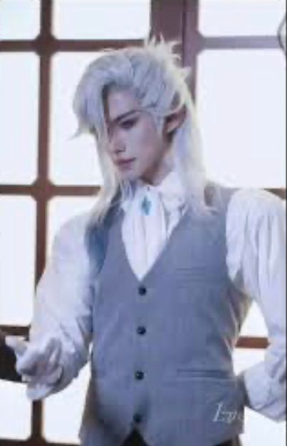 OMG LOOK AT THIS NEUVILLETTE COSPLAY😳😍😍 Genshin Impact | HoYoLAB