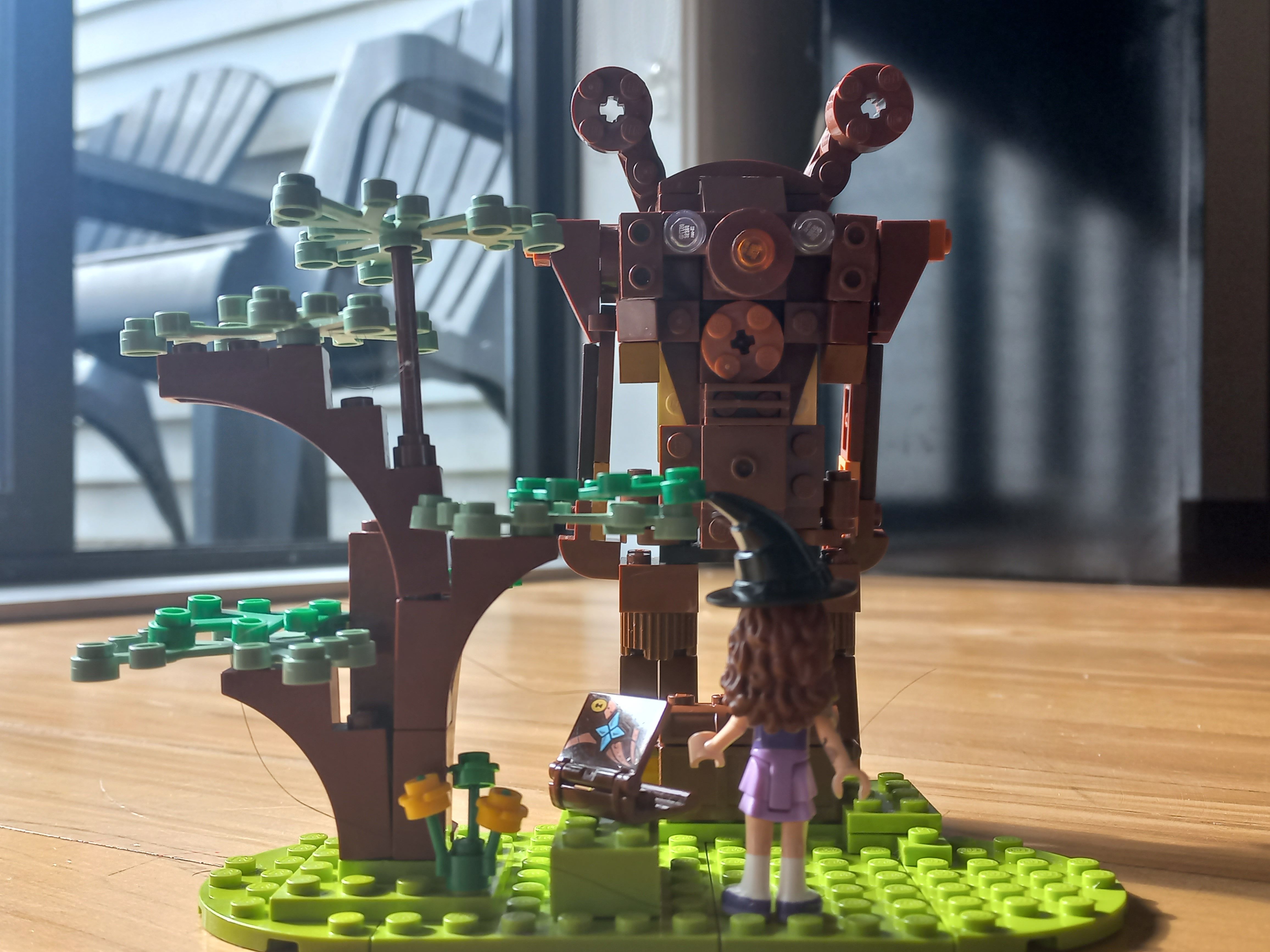 Lego Ruin Guard and Lisa Genshin Impact | HoYoLAB