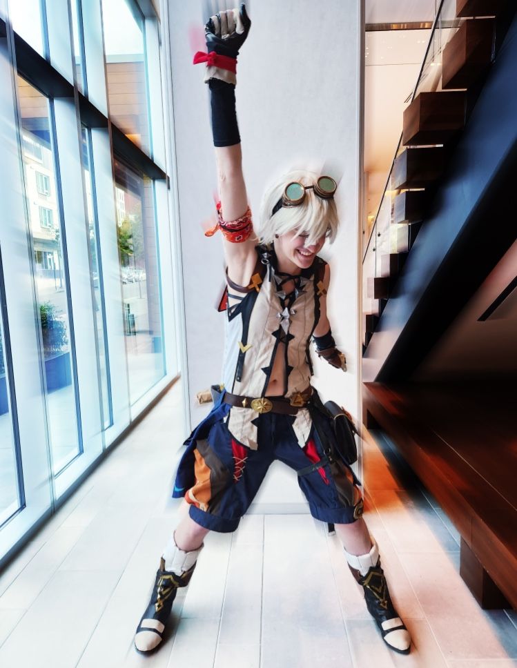 Bennett cosplay Genshin Impact | HoYoLAB