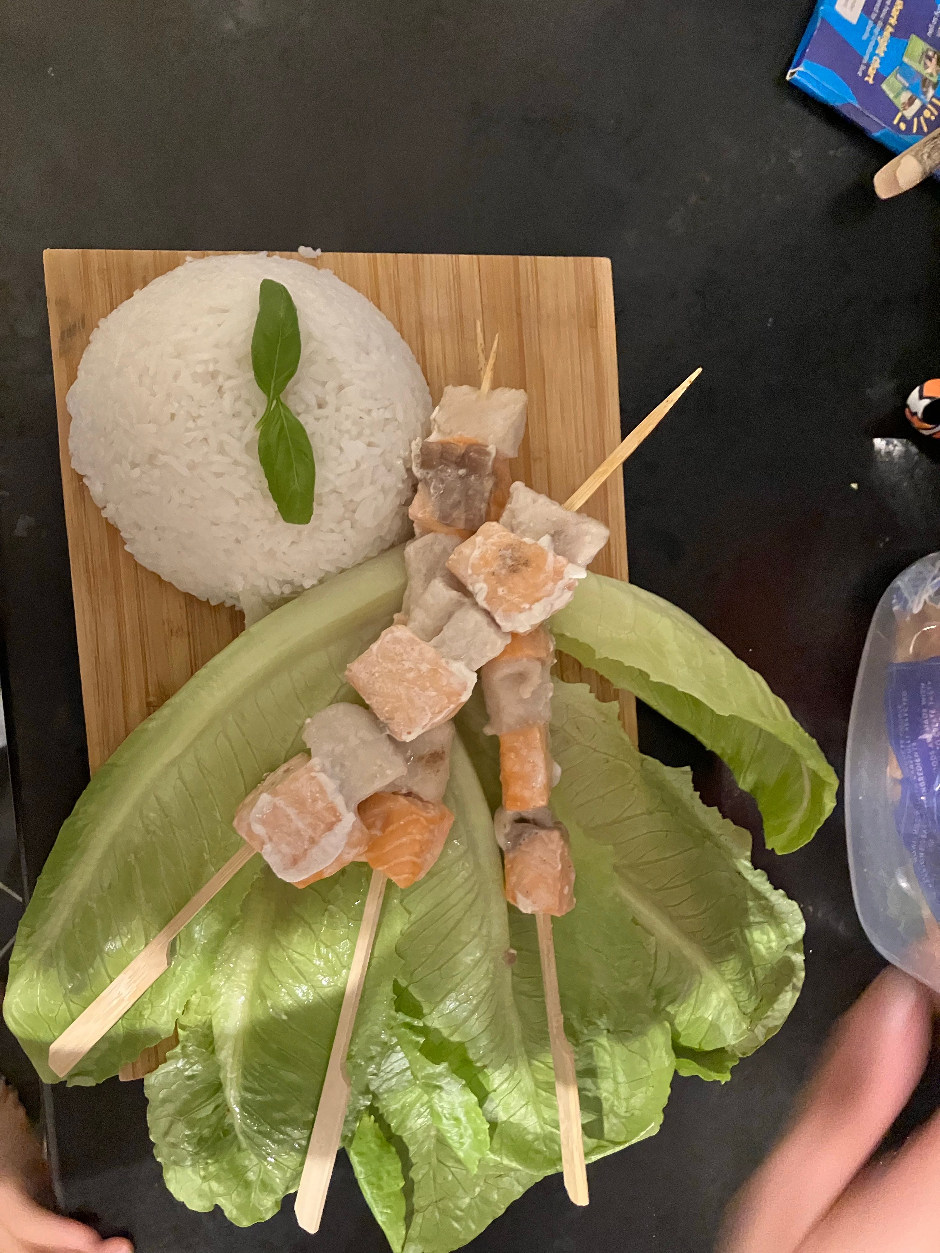 Tried making Mondstadt grilled fish with rice Genshin Impact | HoYoLAB