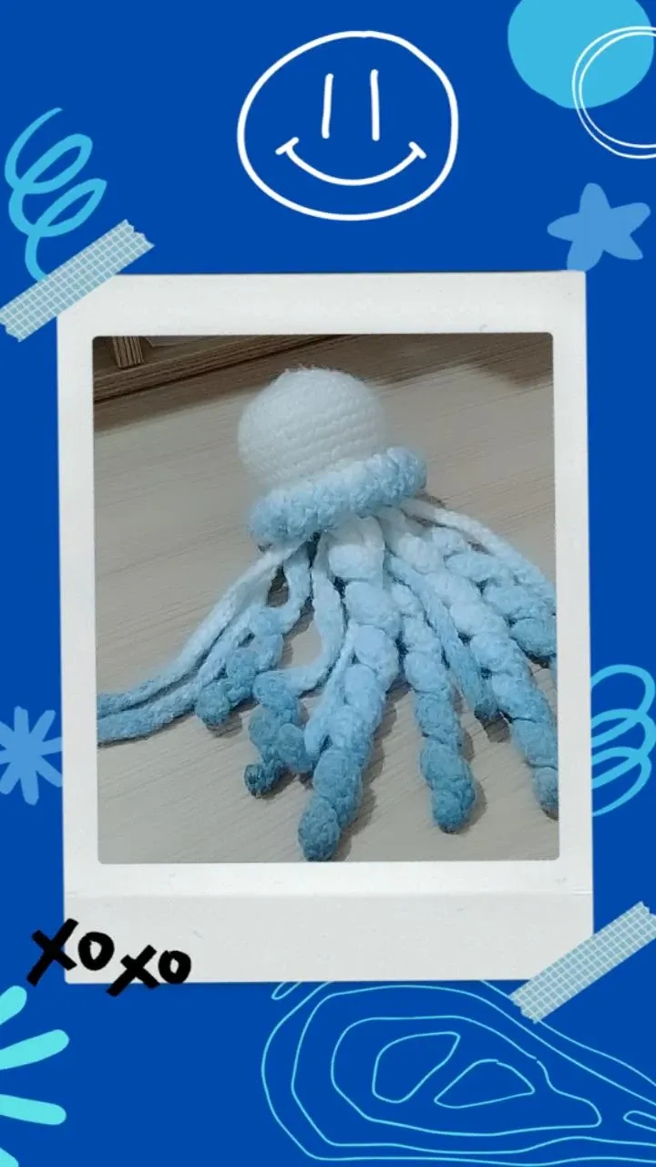 Furina or Neuvillette as a jellyfish crochet!! o⁠(⁠(⁠*⁠^⁠ ⁠^⁠*⁠)⁠)⁠o ...