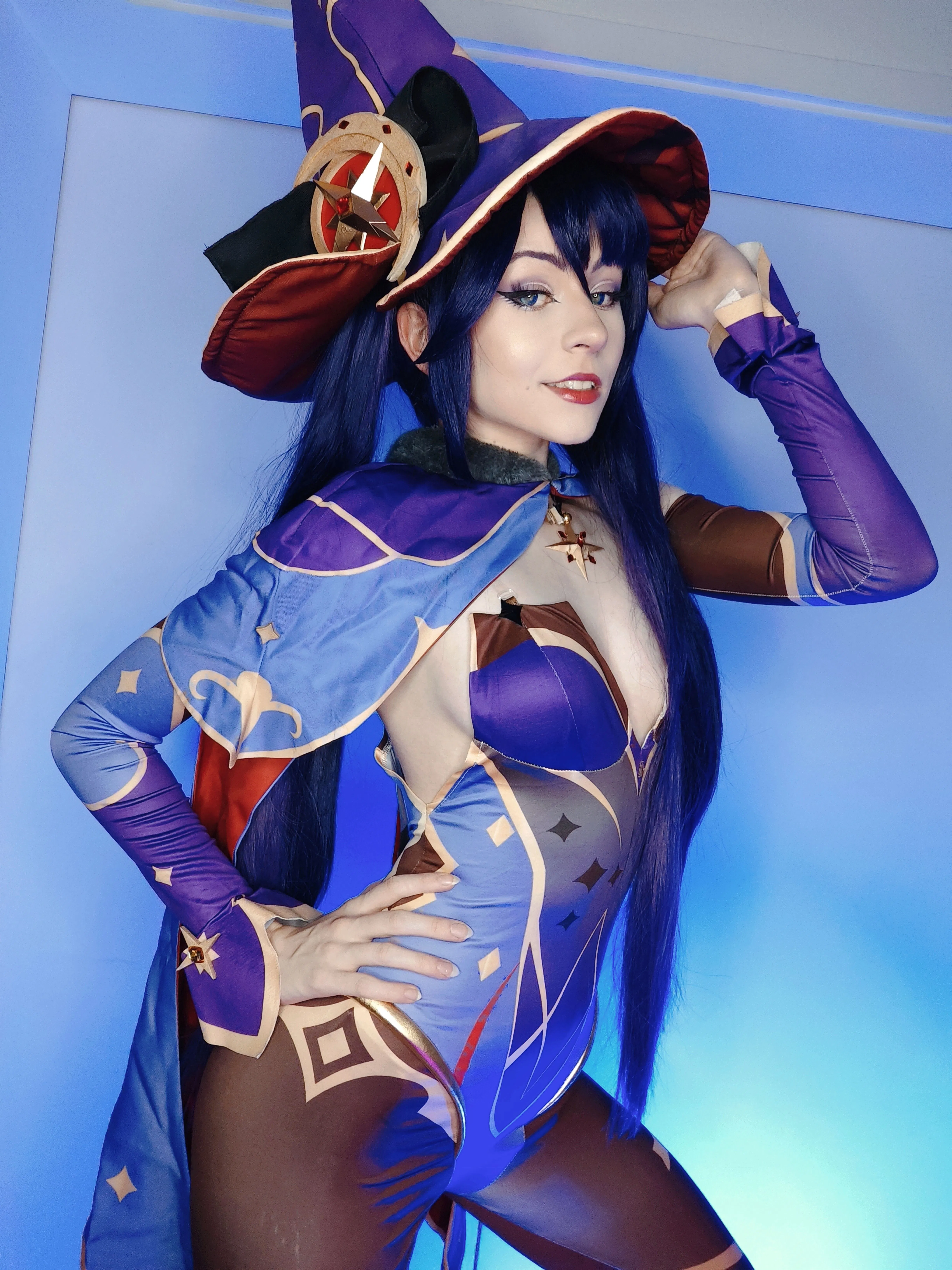 Mona cosplay💙 Genshin Impact | HoYoLAB