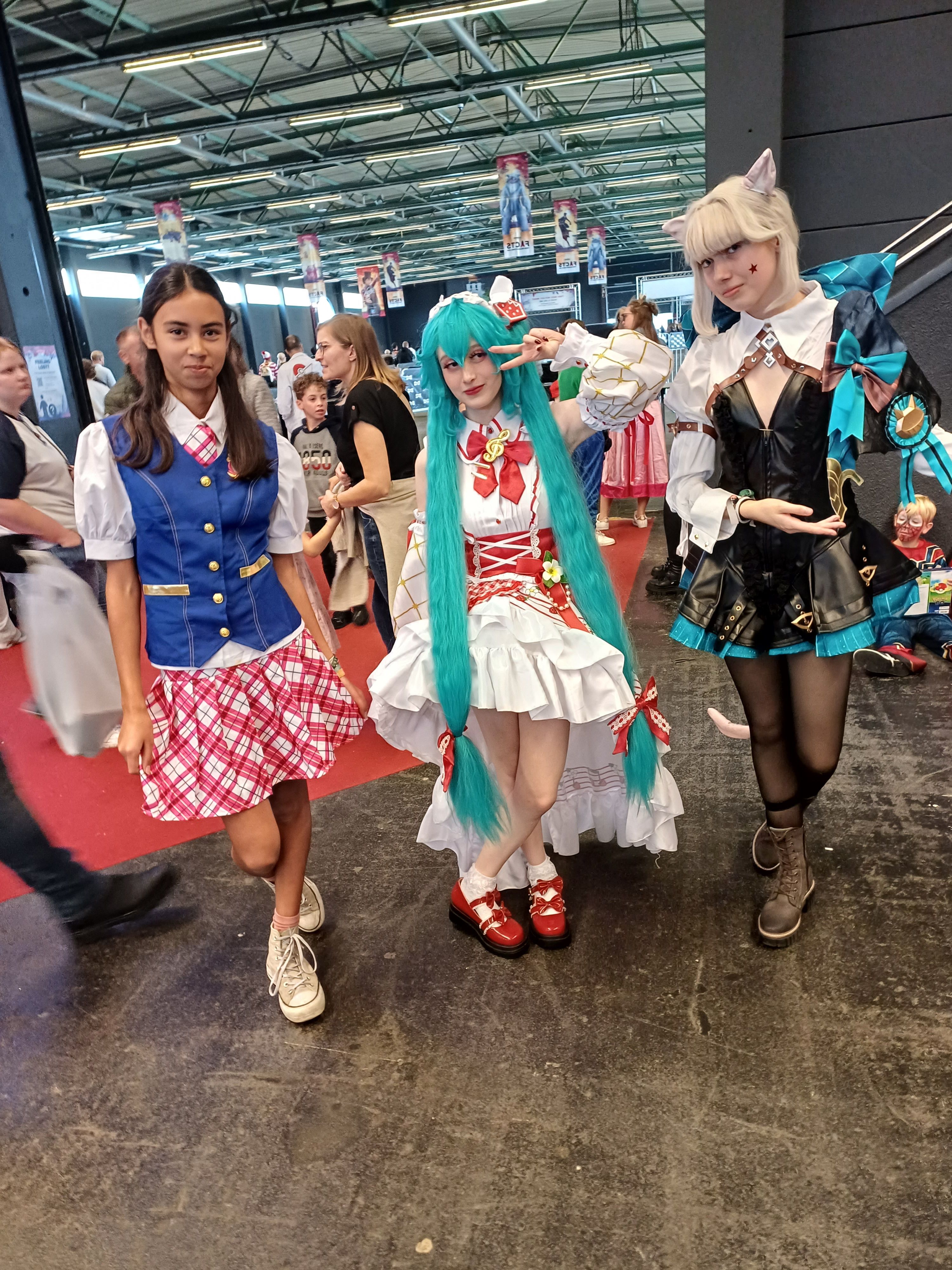 Lynette cosplay! Genshin Impact | HoYoLAB