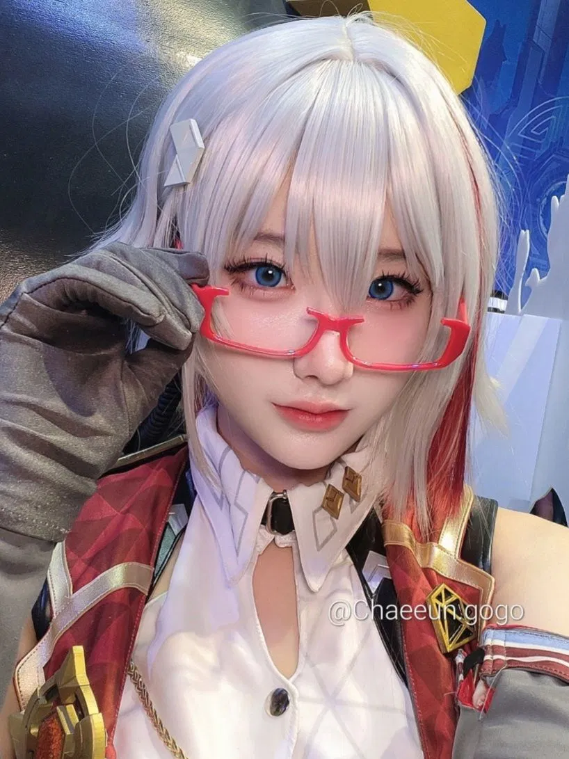 Topaz & Numby cosplay at TGS2023 (Hoyoverse booth) Honkai: Star Rail ...