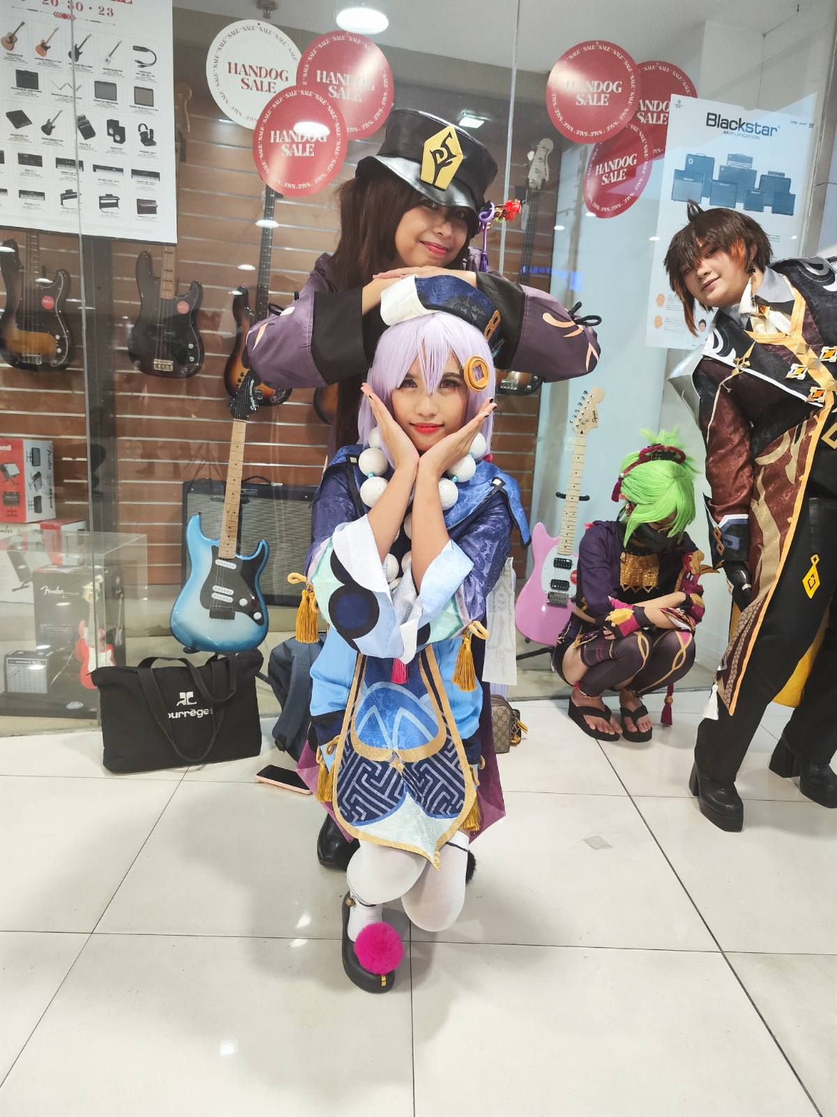 Hu Tao, Qiqi, an Old Man, and a neglected Kuki Genshin Impact | HoYoLAB