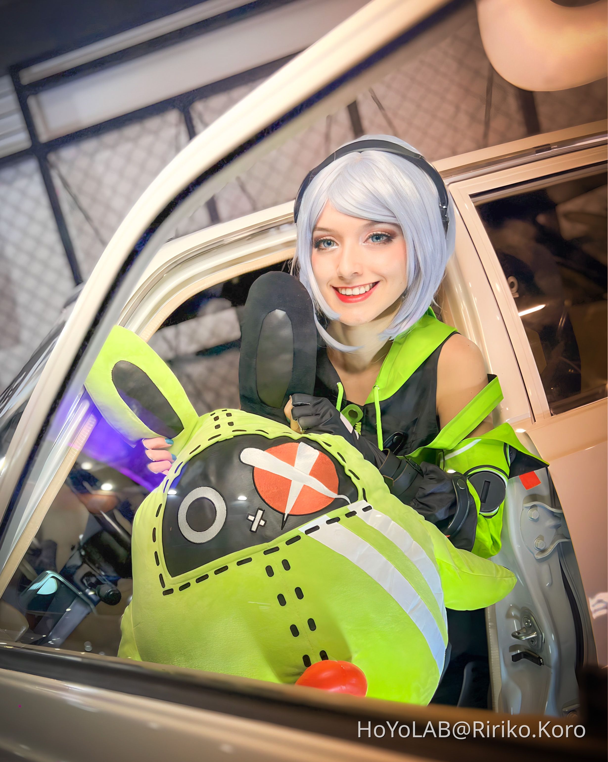 I think my next Zenless cosplay should be this bunny 😁 Zenless Zone ...