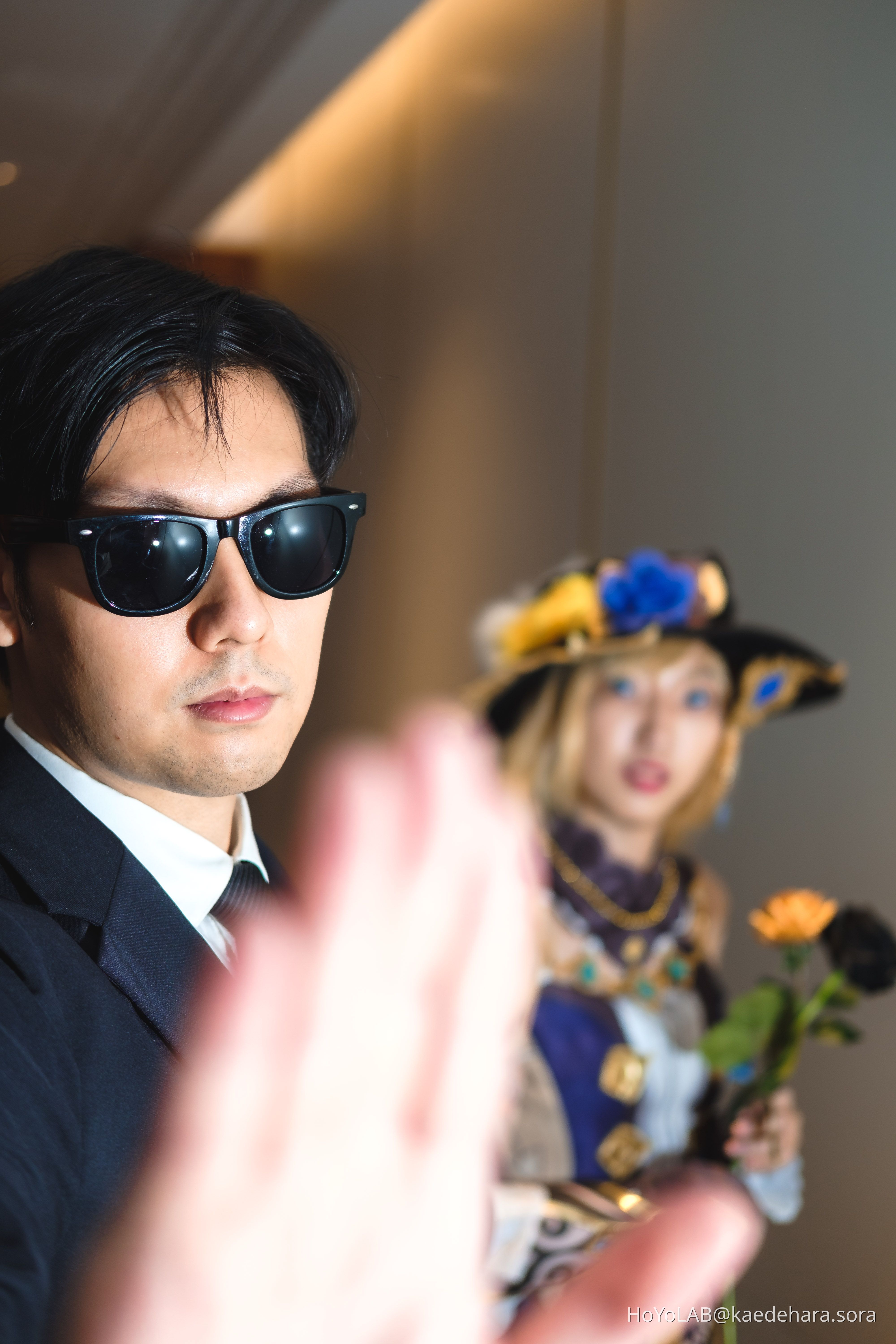 Navia's bodyguard : "Sorry Sir, taking pictures of the Demoiselle is ...