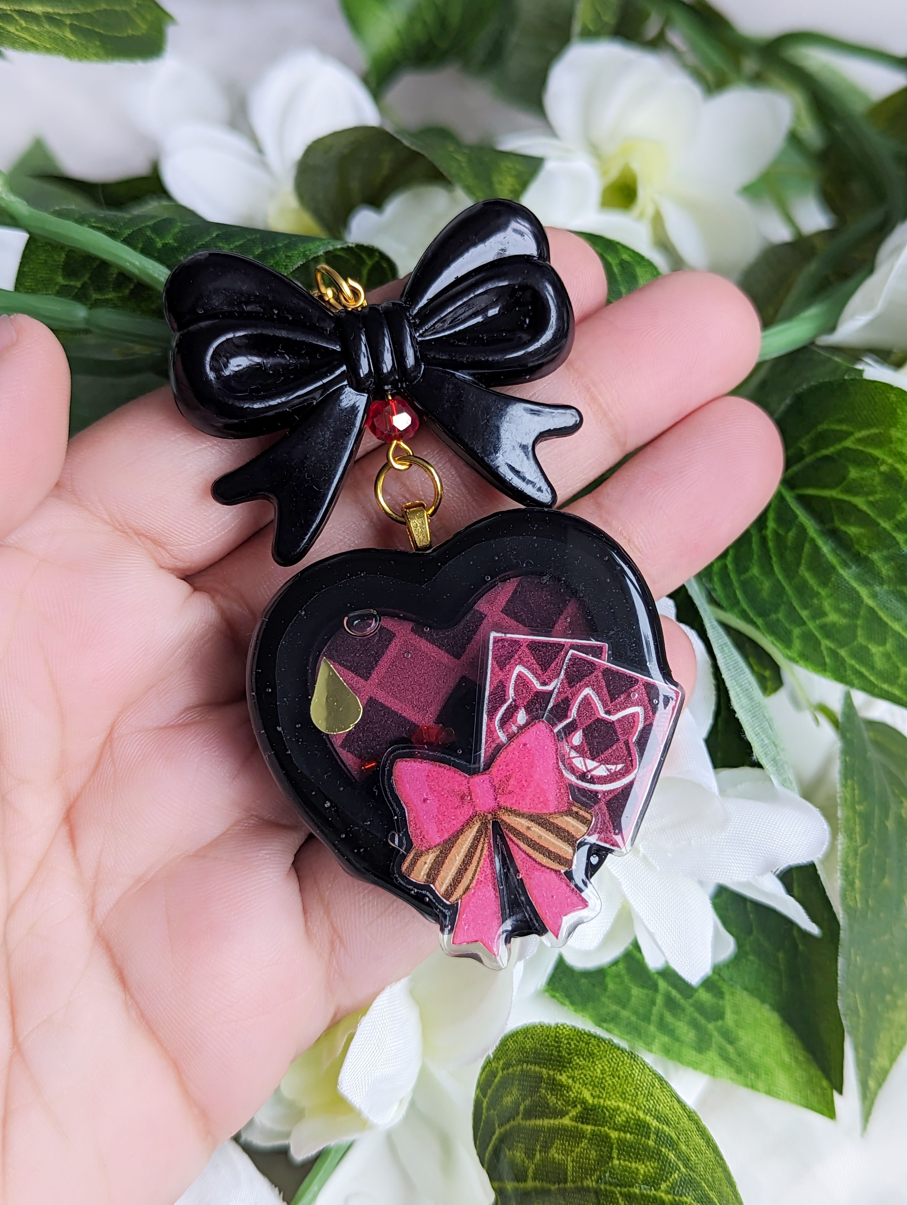 Lyney Keychain Genshin Impact | HoYoLAB