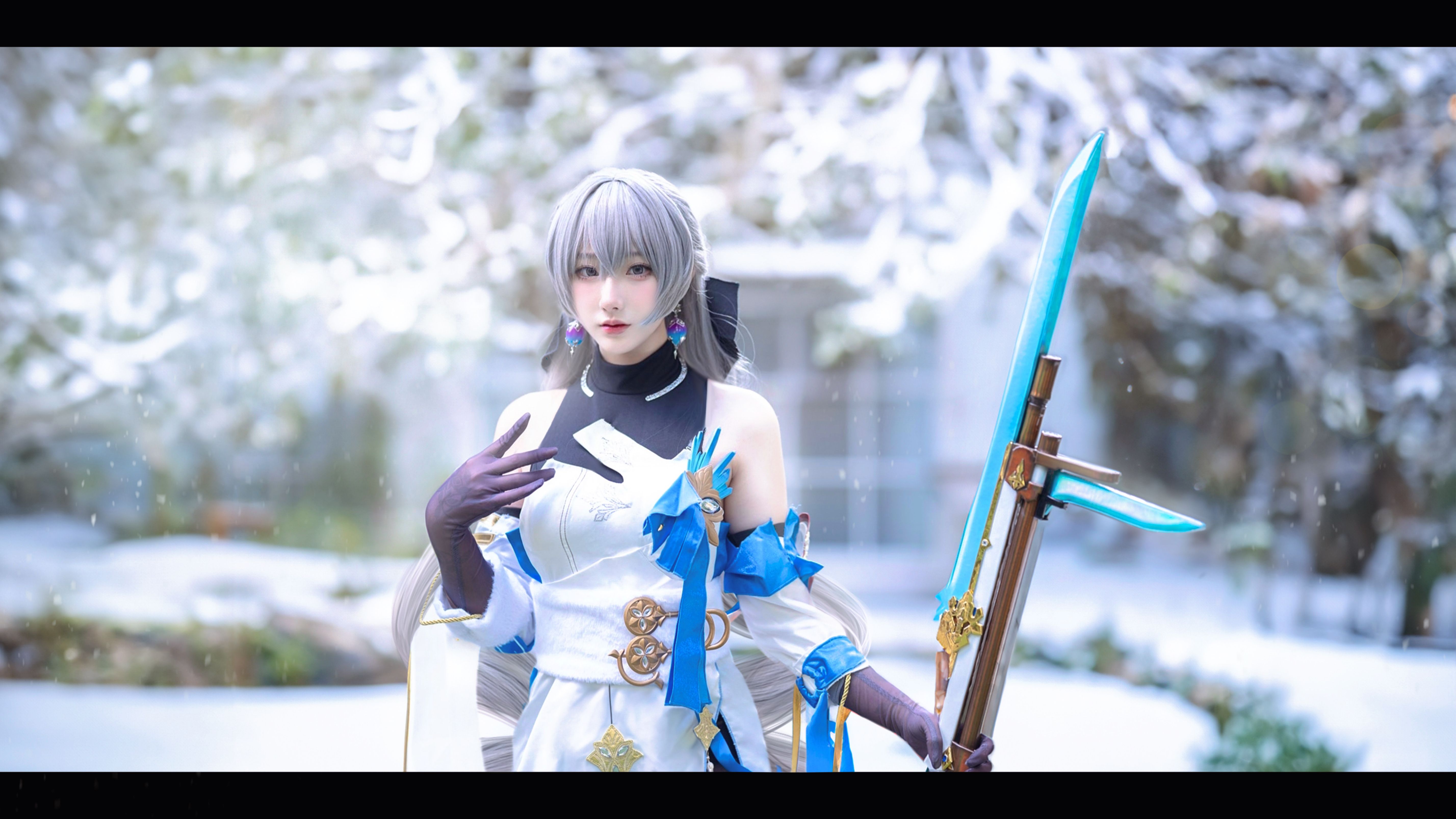 My first time cosplay as Bronya! 😆 Honkai: Star Rail | HoYoLAB