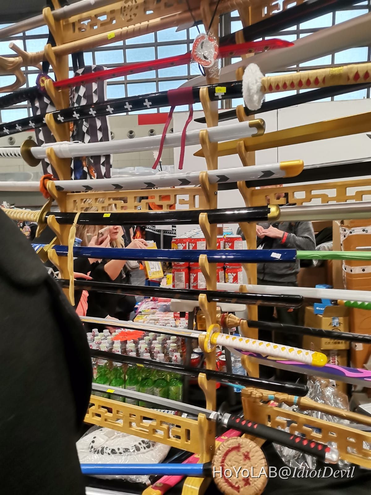 Some pictures from comic con | HoYoLAB