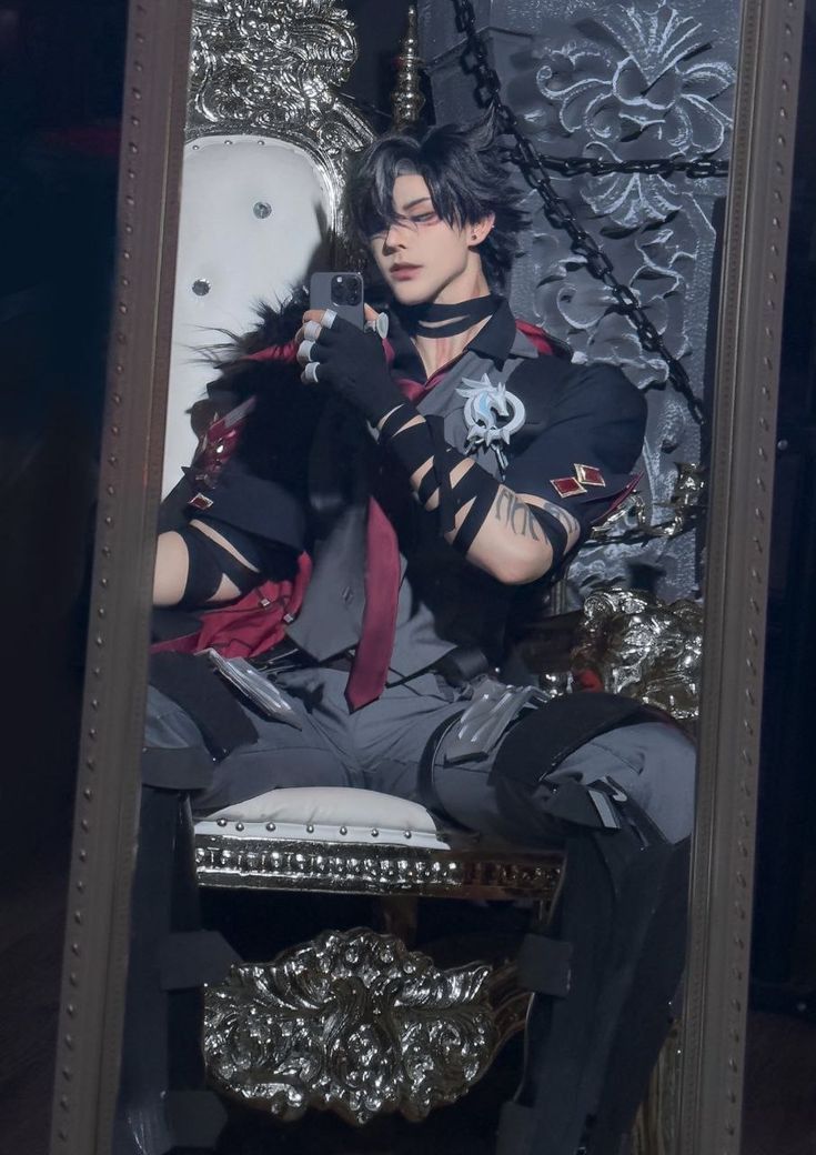 Cosplay de Wriothesley Genshin Impact | HoYoLAB