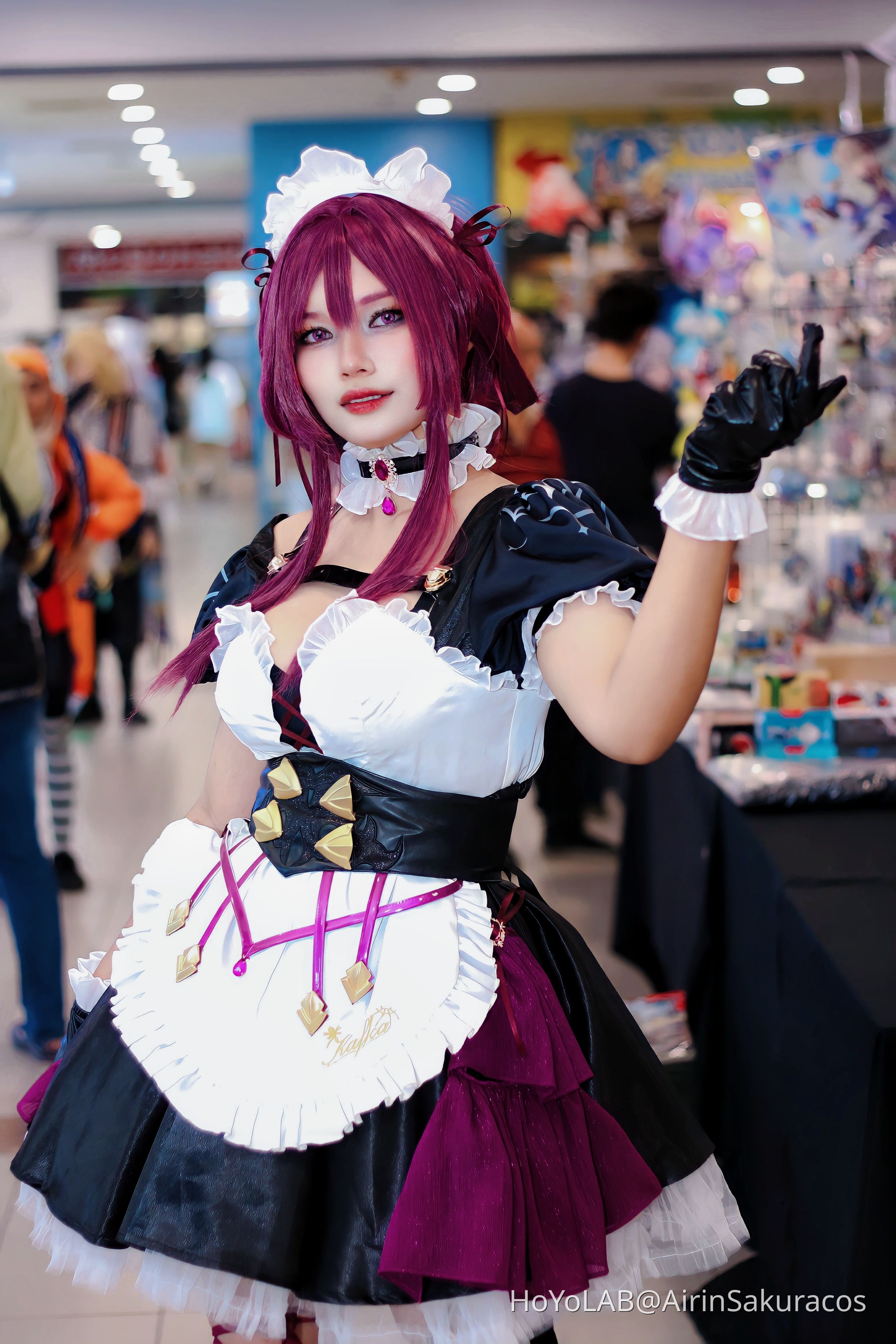 Be patience darling~ [Kafka Cosplay] Honkai: Star Rail | HoYoLAB