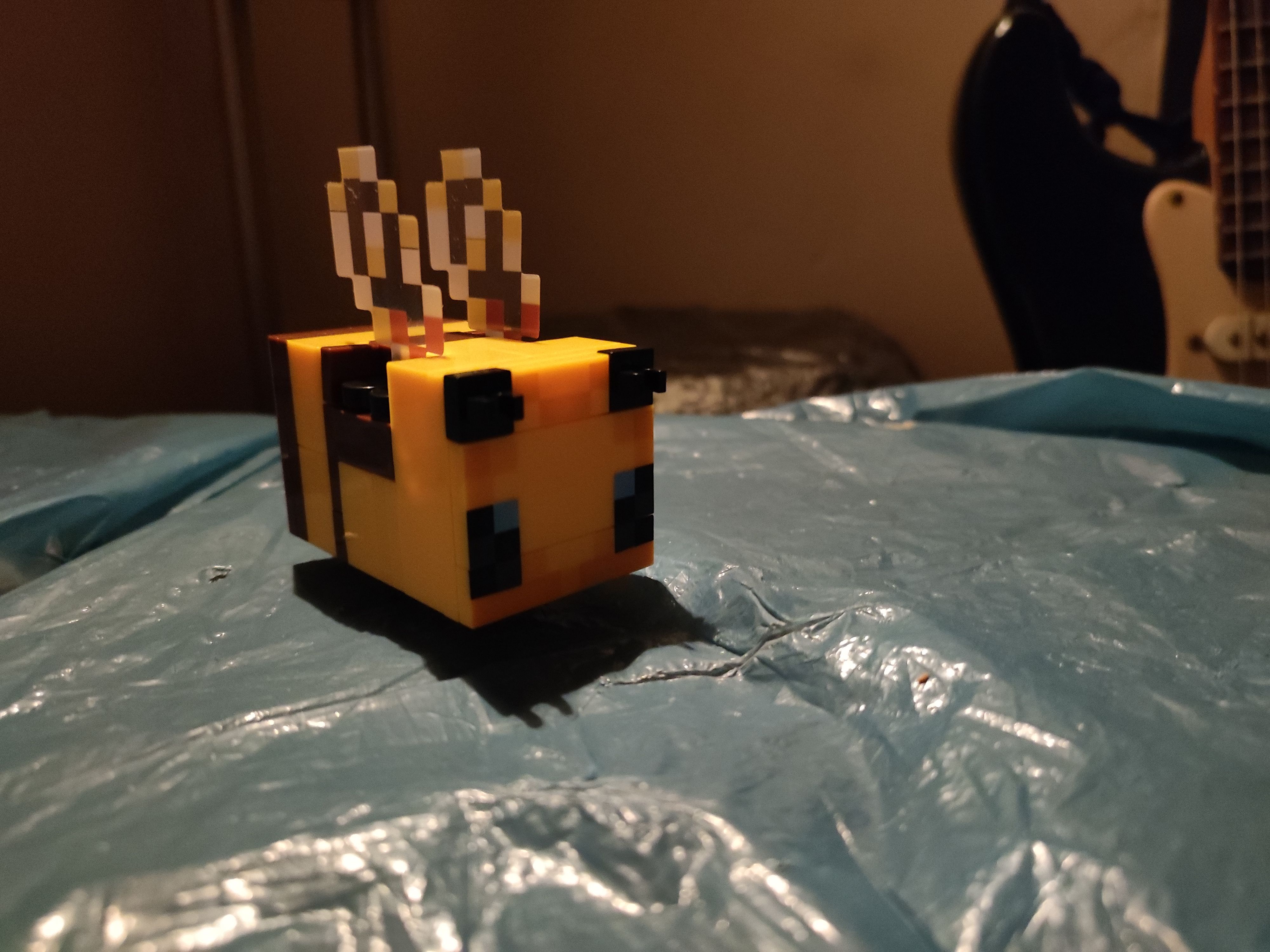 so i got a lego minecraft bee from my sister as an early Christmas gift ...