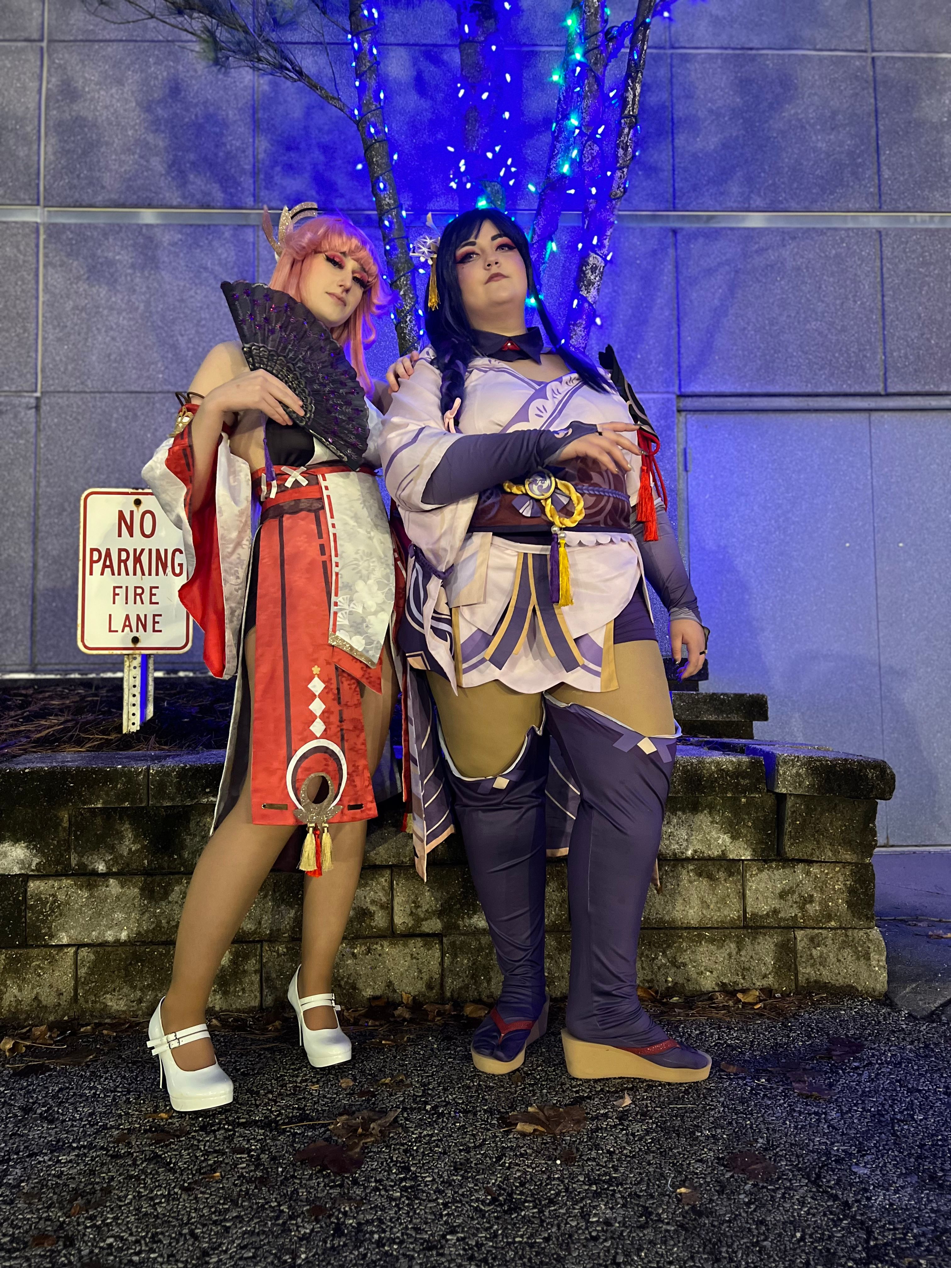 Raiden and Yae at Con Genshin Impact | HoYoLAB