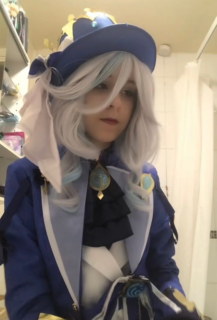 Furina cosplay! Genshin Impact | HoYoLAB
