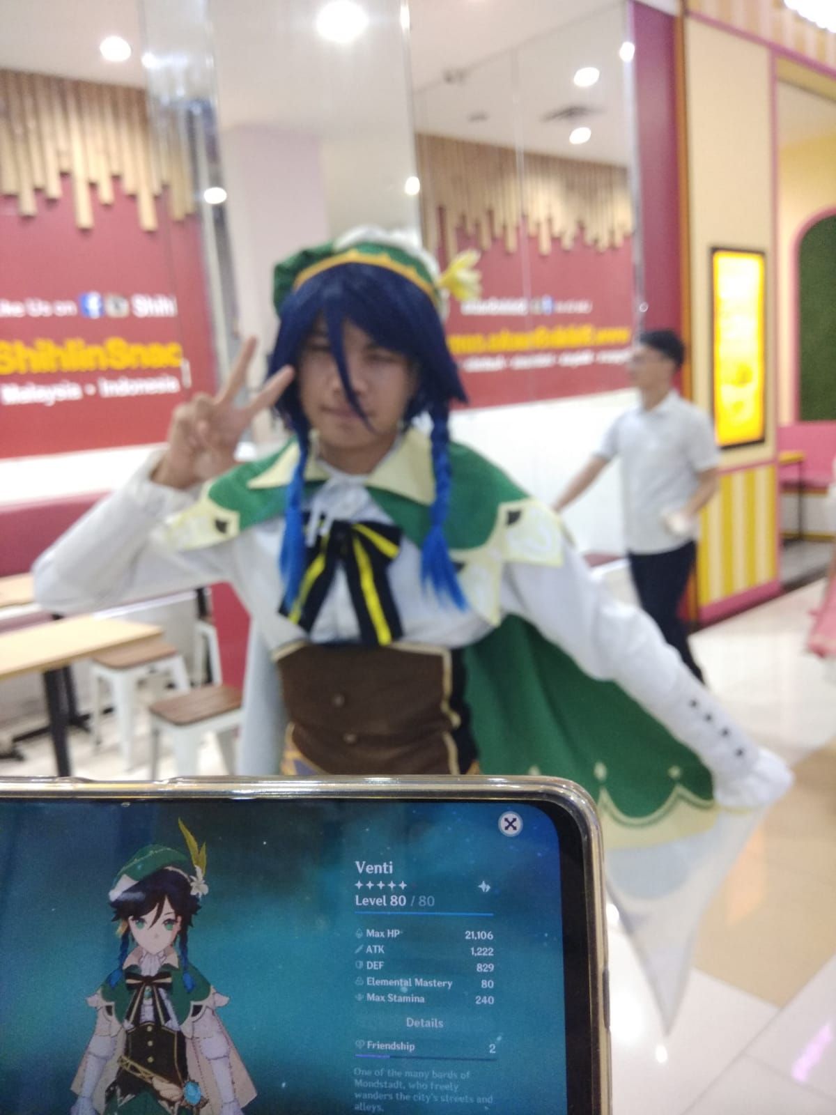 All Of The Venti Cosplayers And The Game Version For This New Year ...