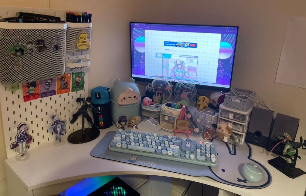 Rate the setup lol | HoYoLAB