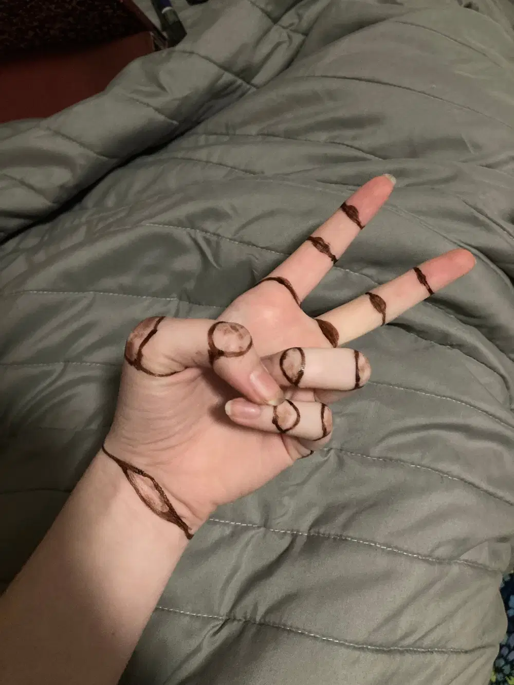 how to draw doll joints on body