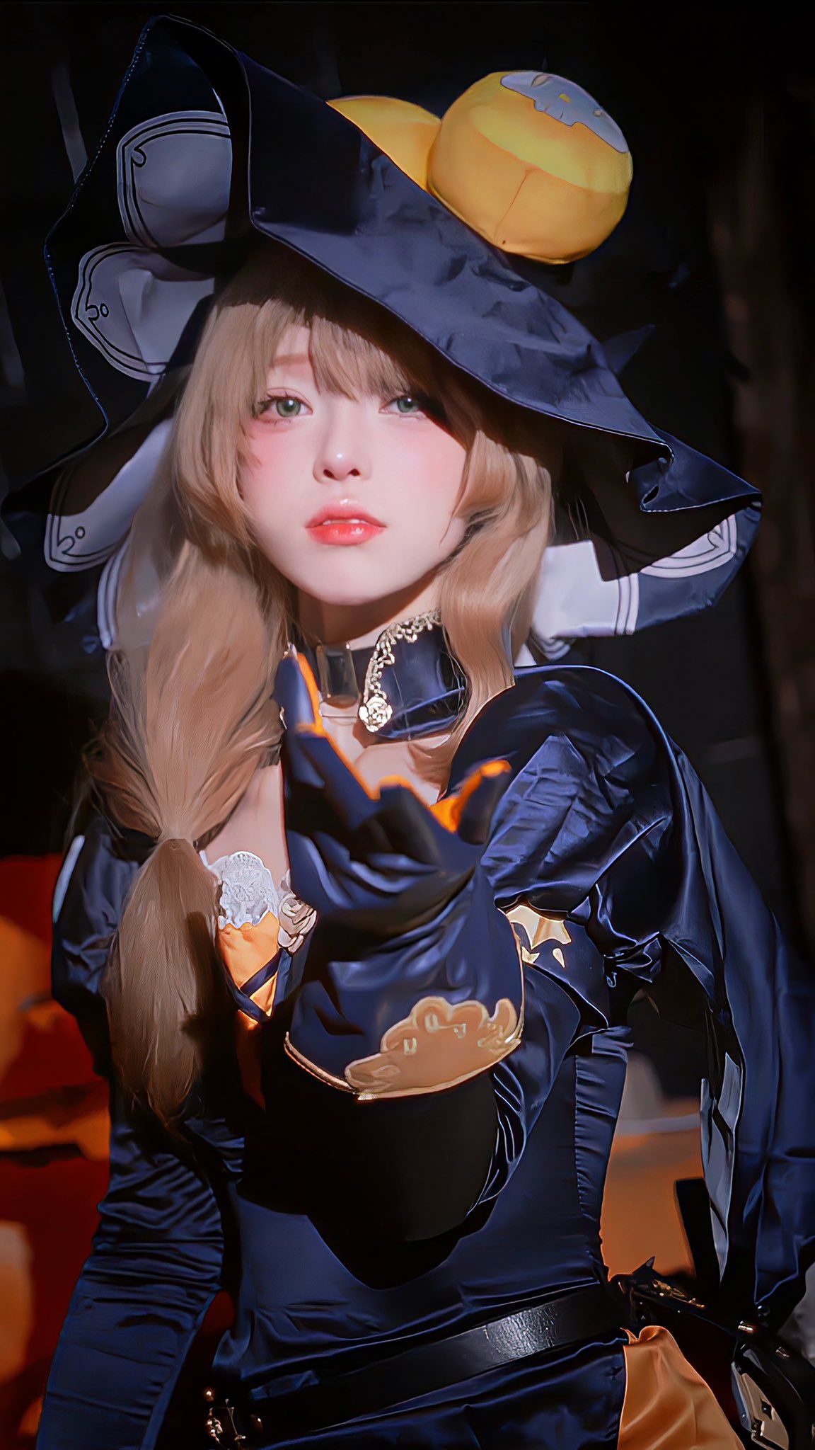 Lisa Cos Genshin Impact | HoYoLAB