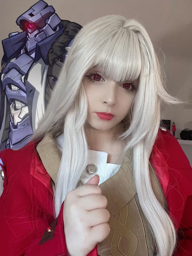 my clara cosplay Honkai: Star Rail | HoYoLAB