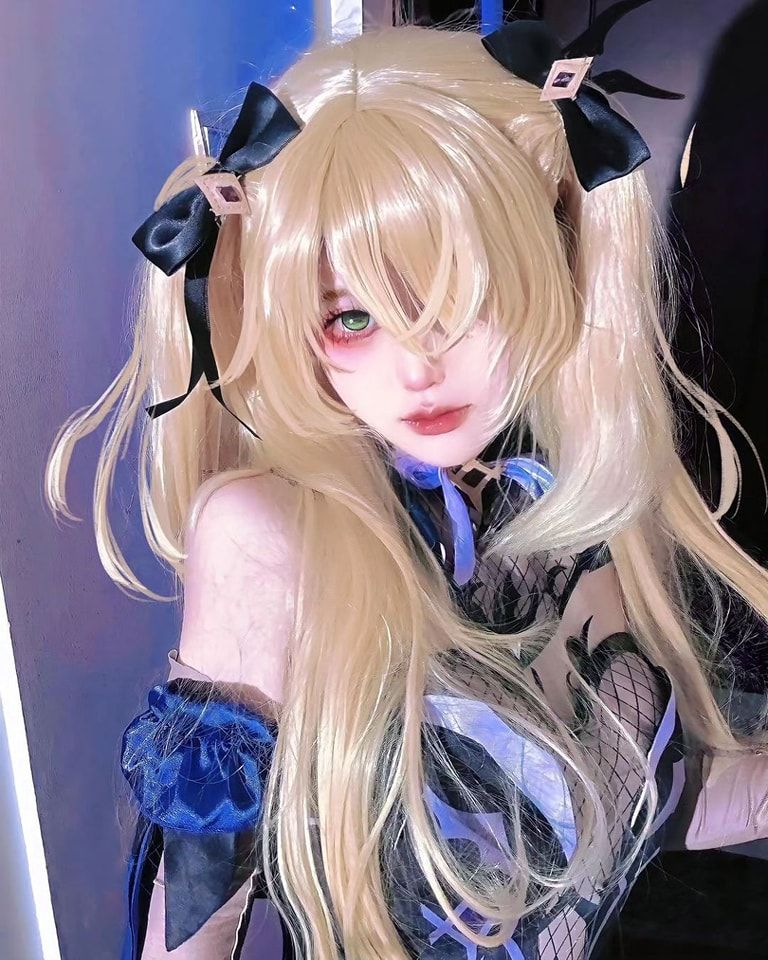 Fischl Cosplay Genshin Impact | HoYoLAB