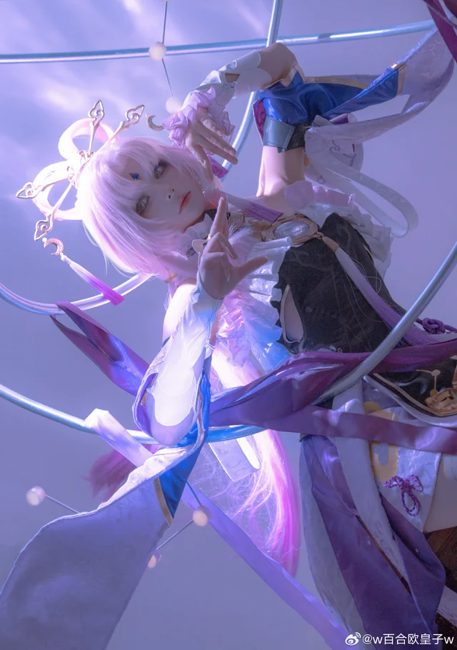 Fu Xuan cosplay by w百合欧皇子w (@Lilium725) Honkai: Star Rail | HoYoLAB