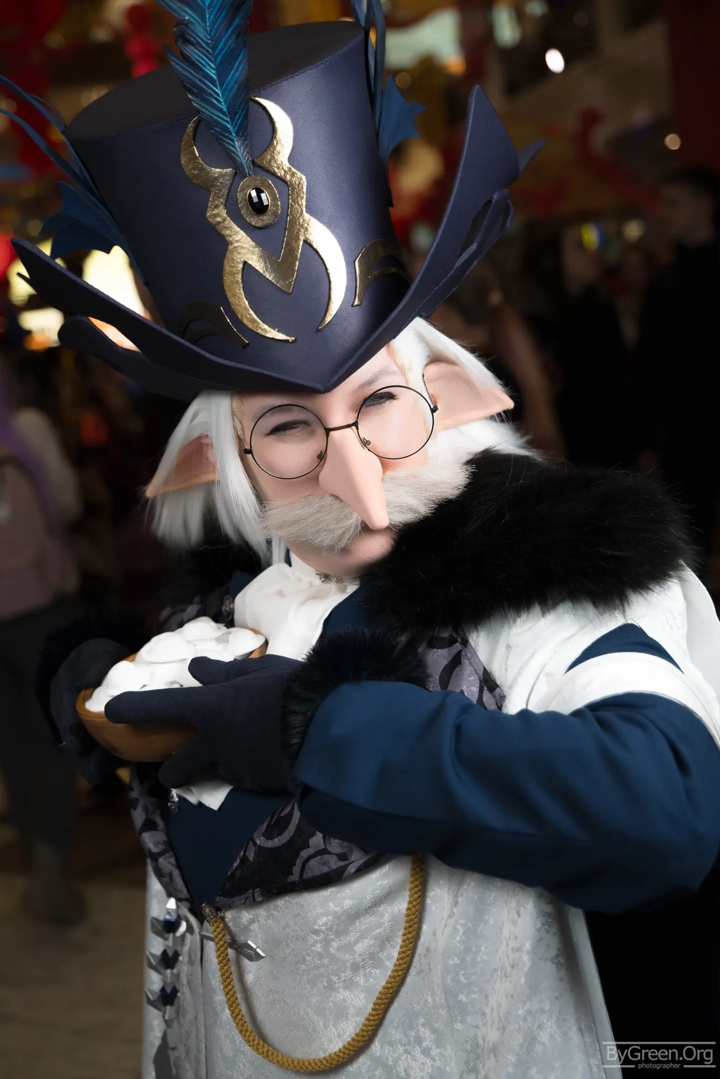 Pulcinella cosplay at Thousand Lanters Festival in Moscow Genshin ...