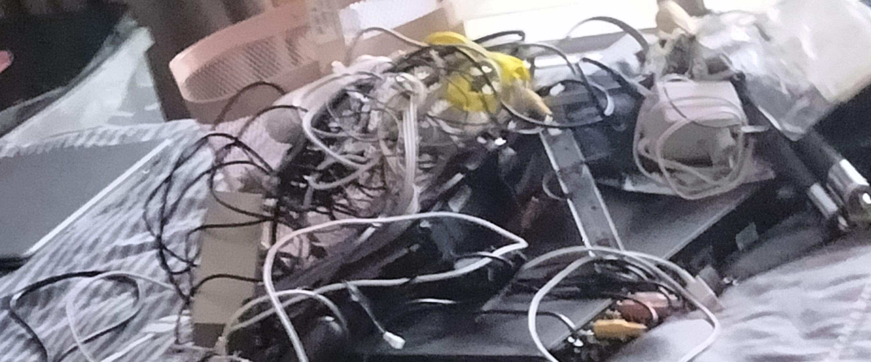 is bad cable management 🔌🔌🔌 Rahhh 🔌🔌🔌 Genshin Impact | HoYoLAB