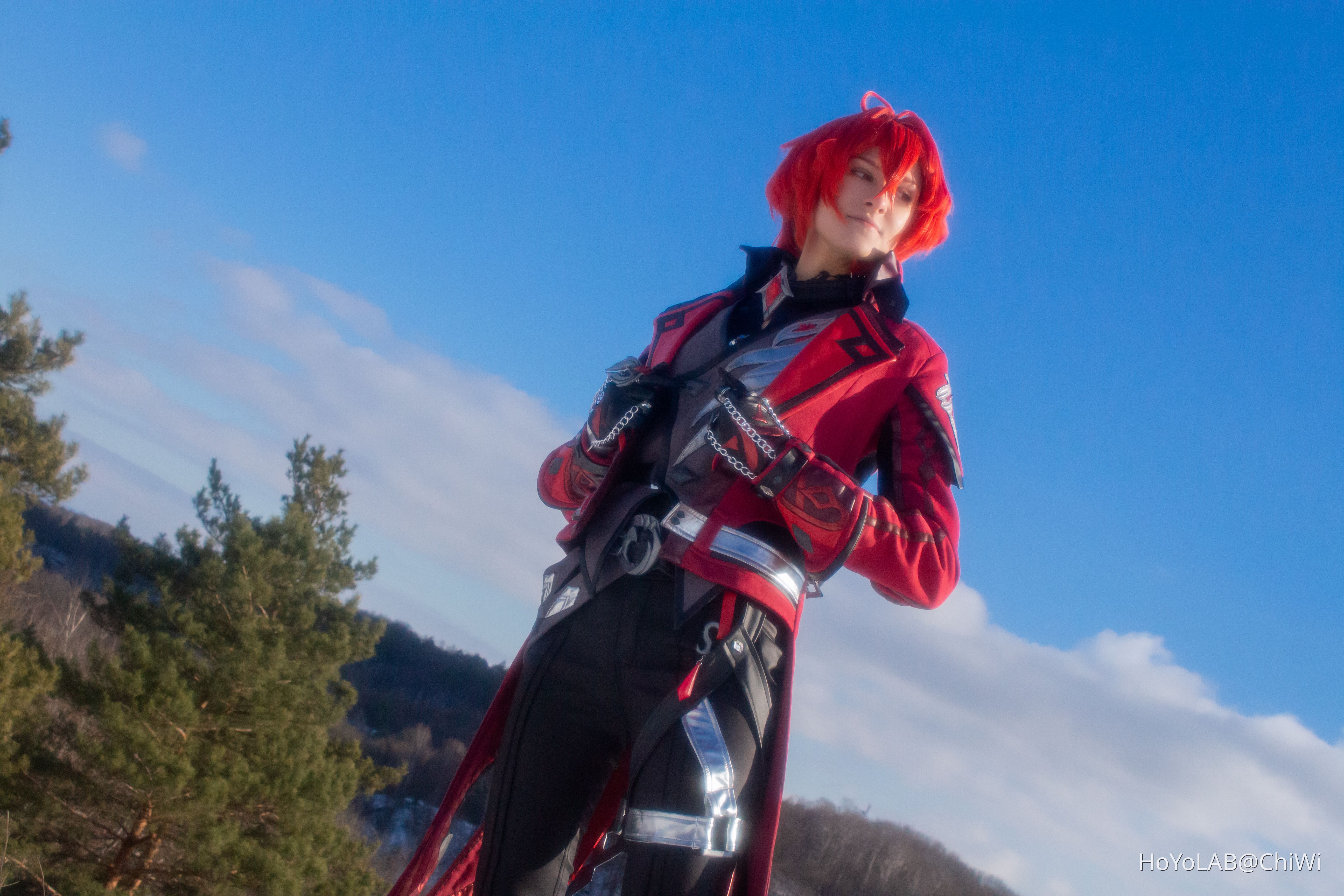 Diluc cosplay Genshin Impact | HoYoLAB