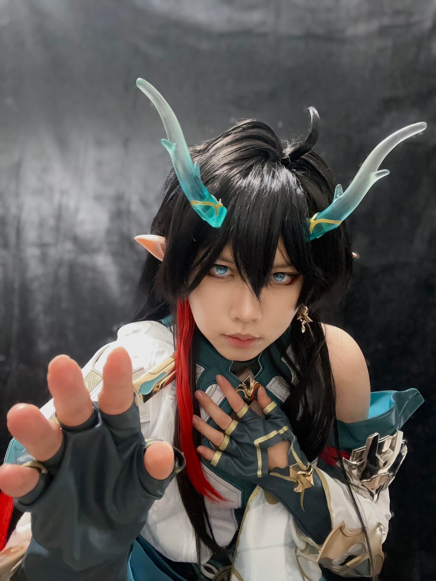 My Dan Heng IL selfie cosplay Honkai: Star Rail | HoYoLAB