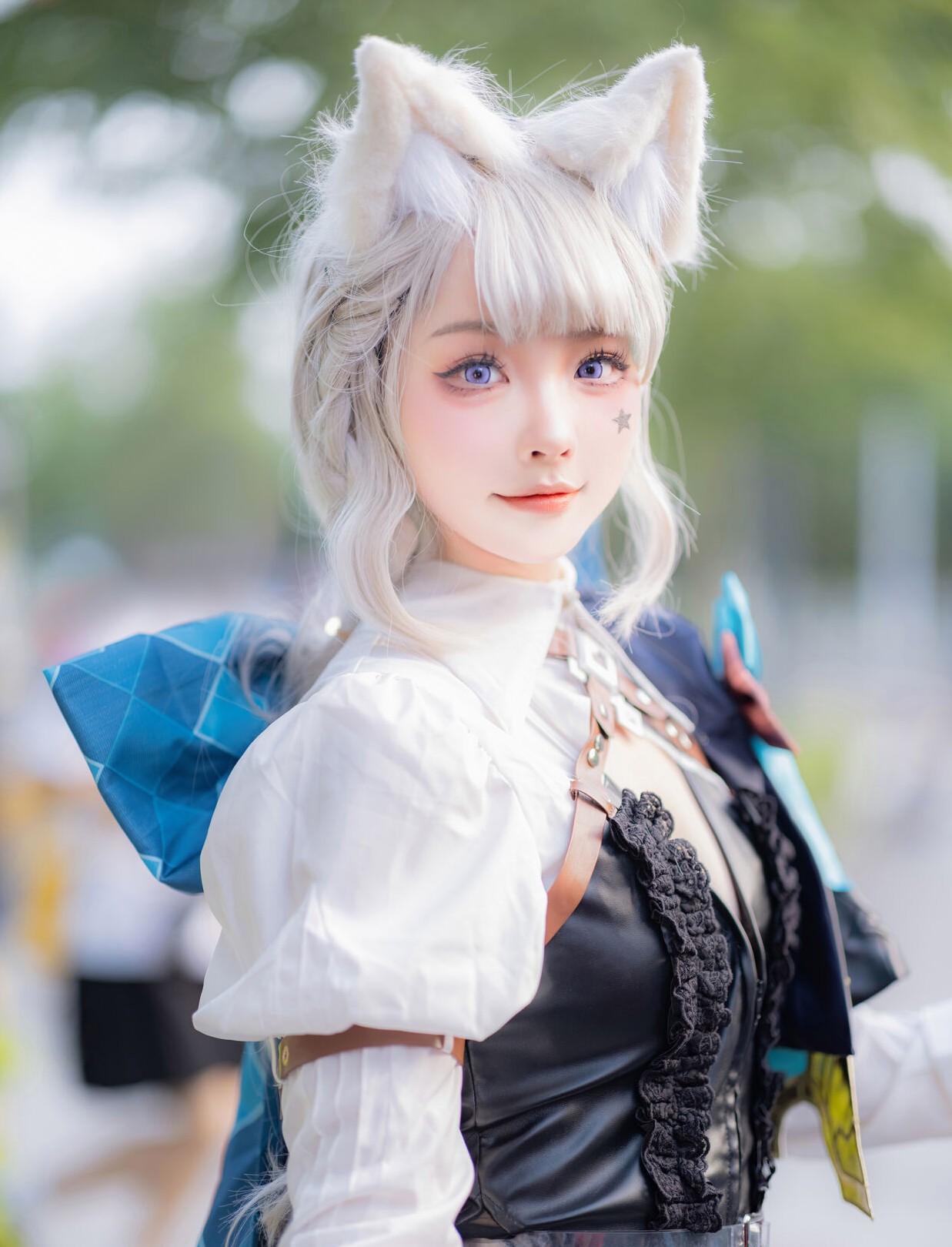 Lynette Cosplay 💗 Genshin Impact | HoYoLAB