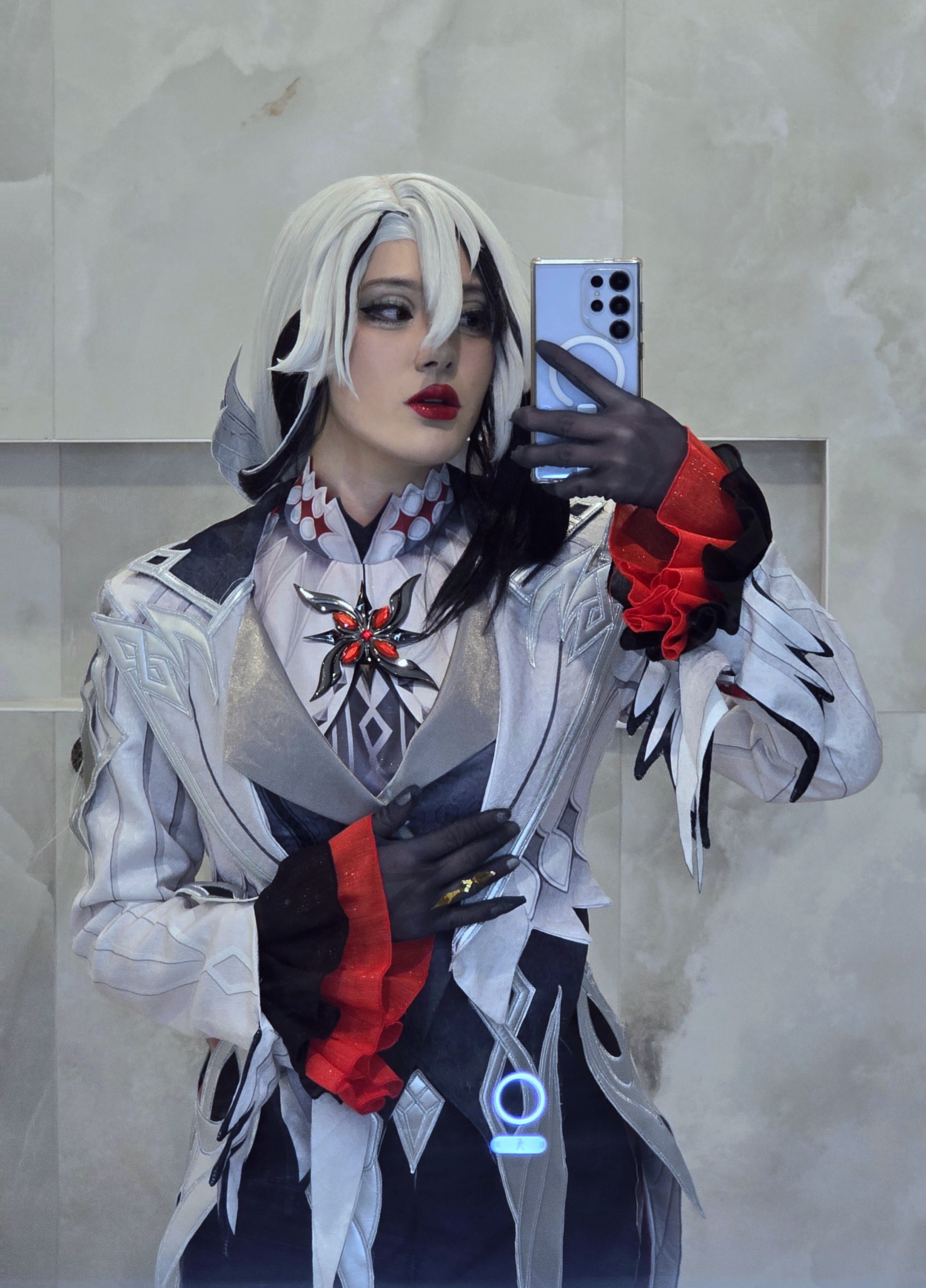 Arlecchino cosplay 🥀 Genshin Impact | HoYoLAB