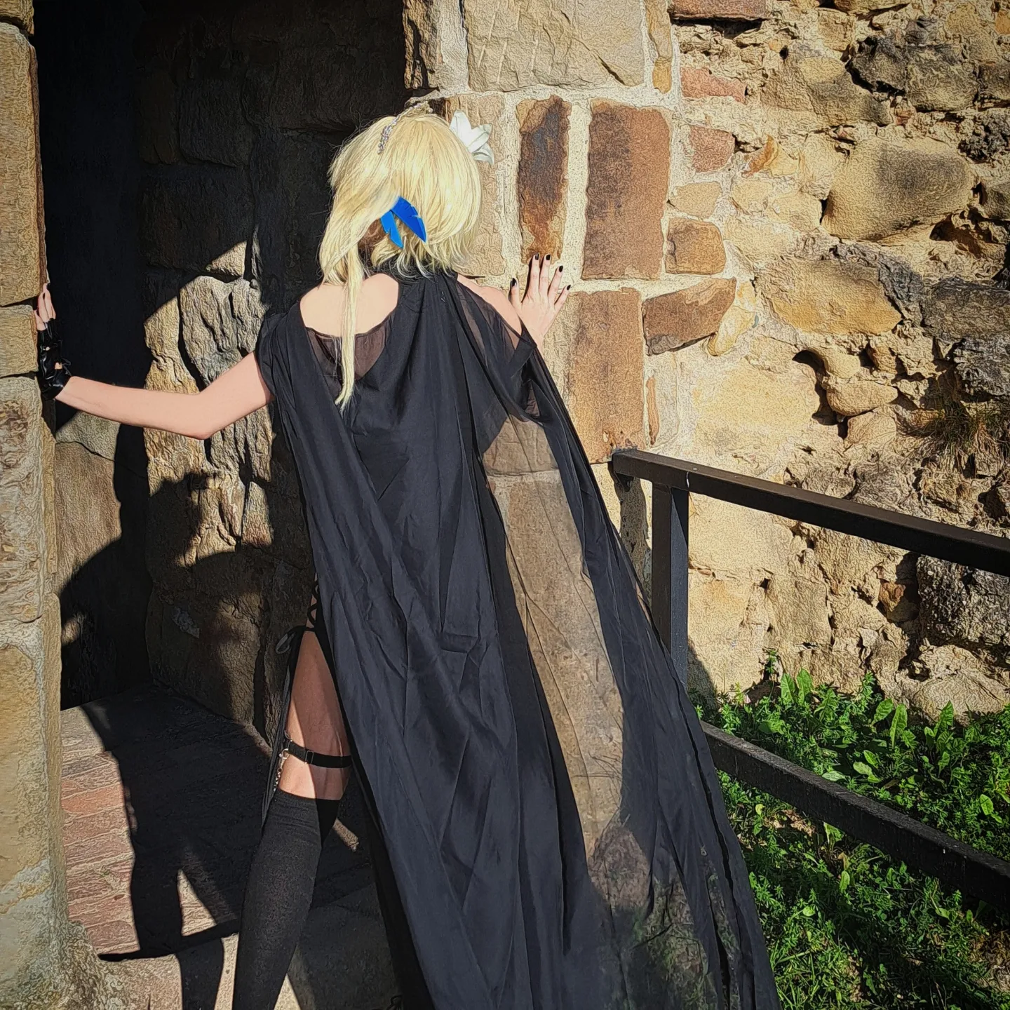 My Abyss Lumine cosplay in the castle Genshin Impact | HoYoLAB