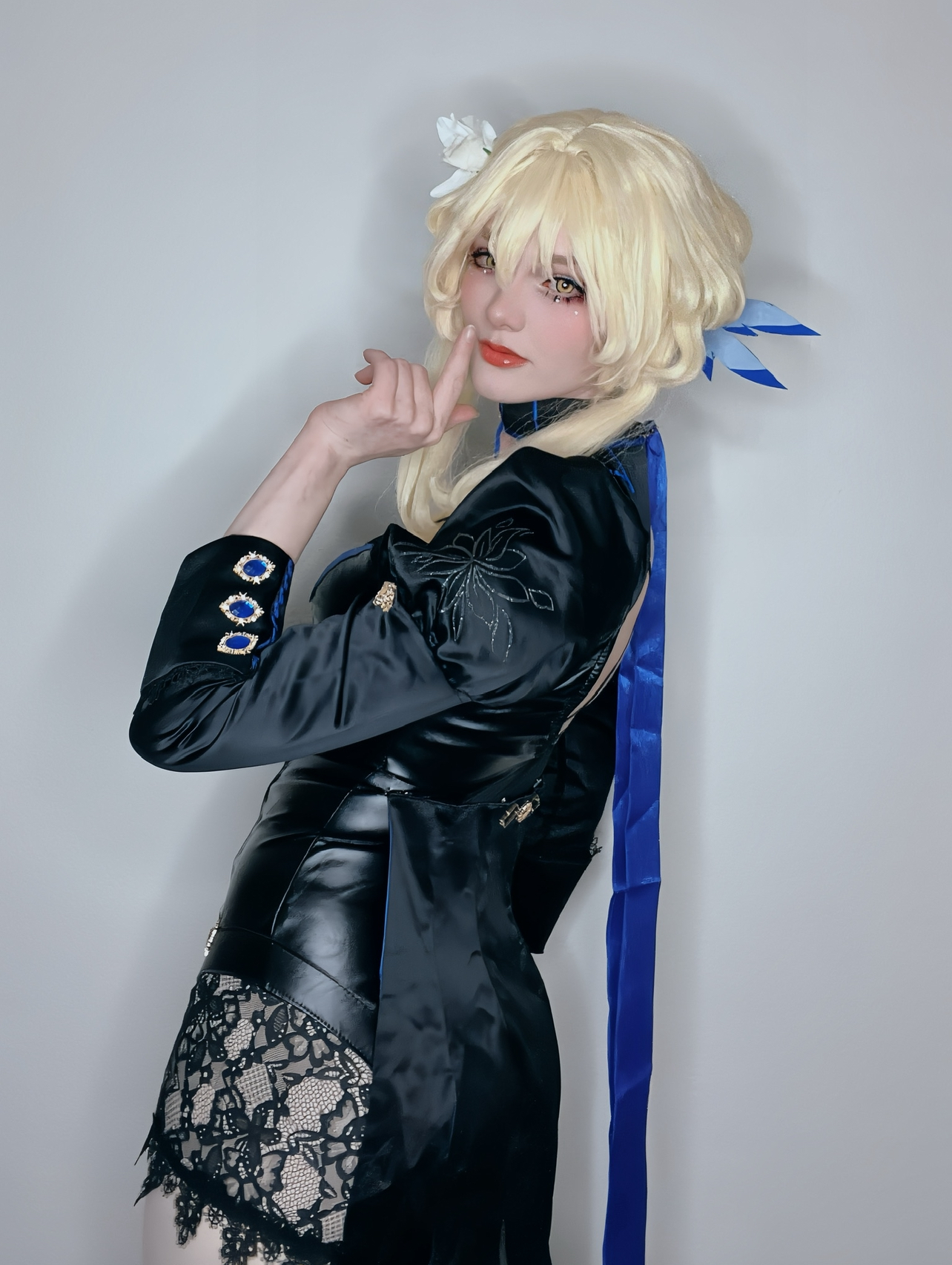 Abyss Lumine cosplay Genshin Impact | HoYoLAB