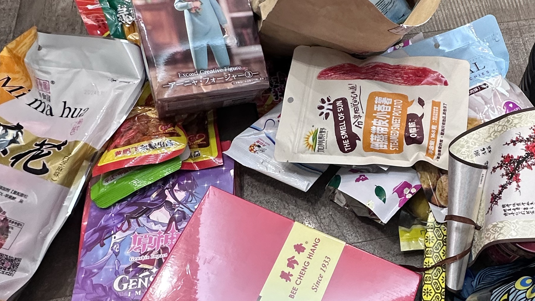 Мне привезли китайских прЕколов Genshin Impact | HoYoLAB