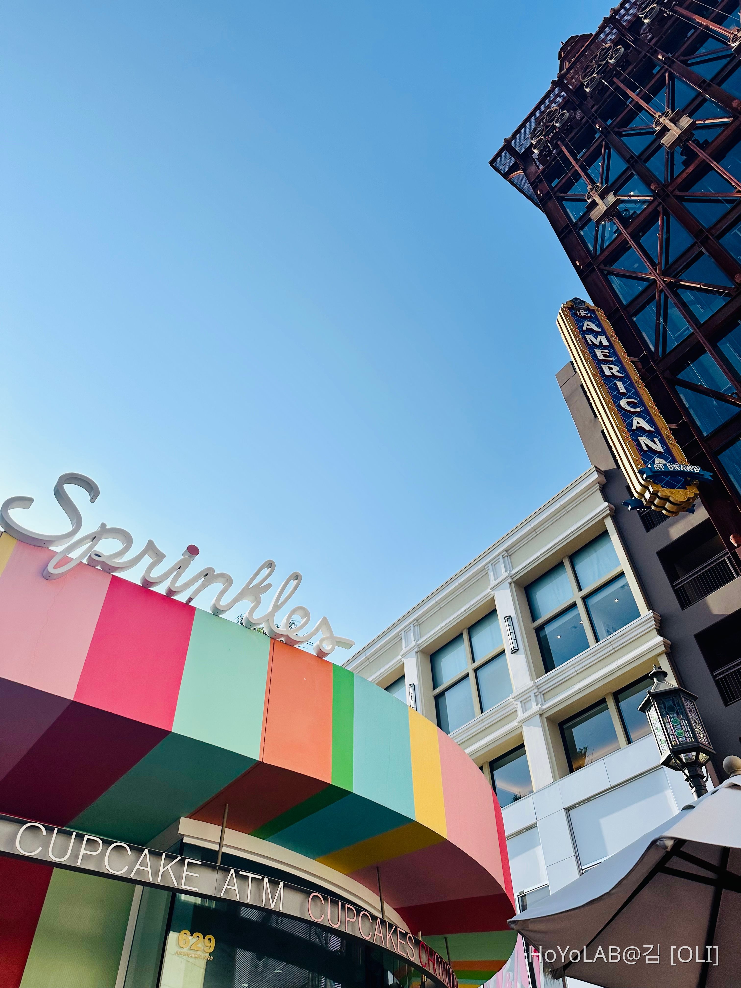 SPRINKLES X HSR - March 7th Cupcakes! 💖🧁 Honkai: Star Rail | HoYoLAB