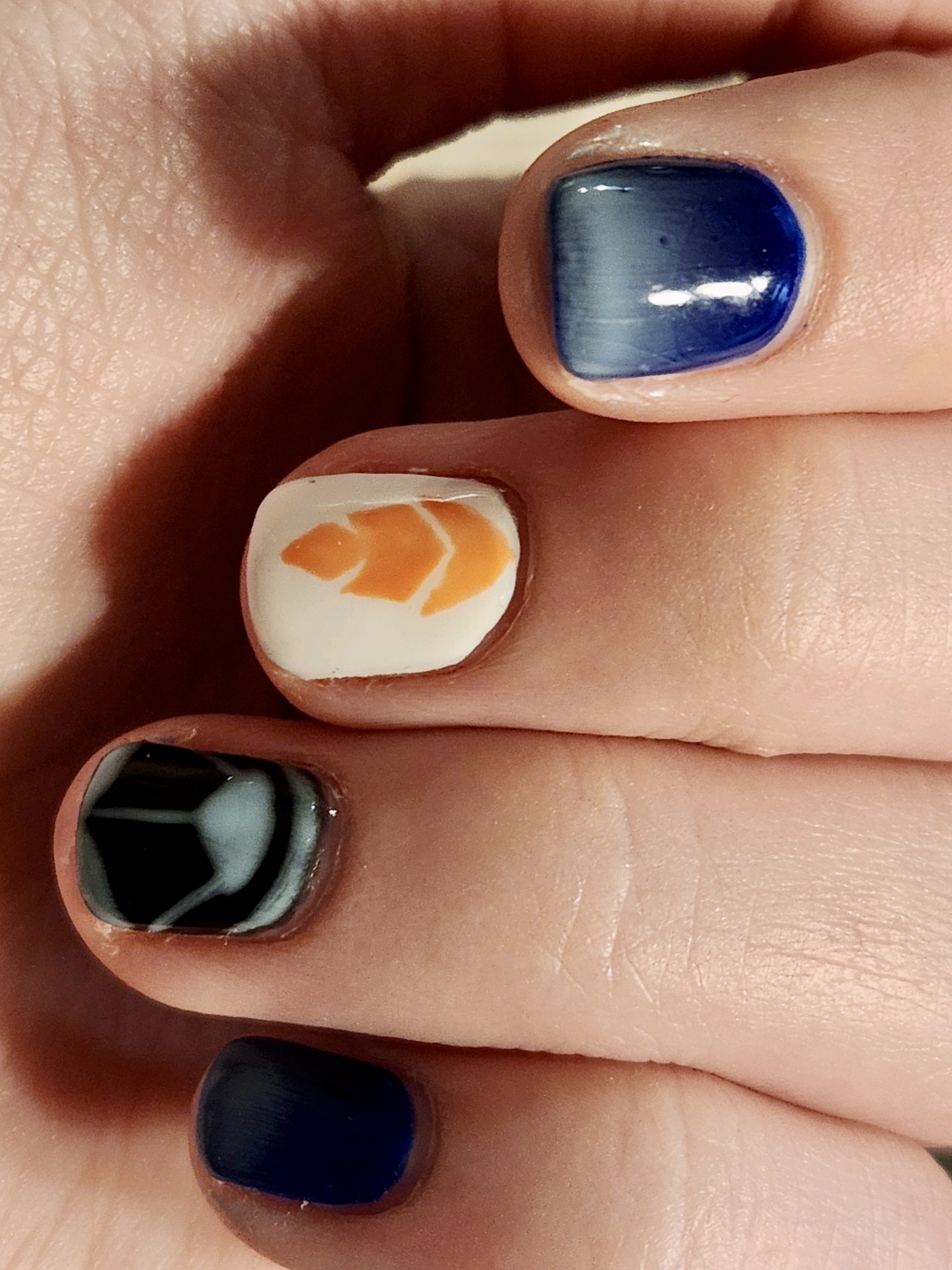 i got Scaramouche nails for his upcoming banner!!! Genshin Impact | HoYoLAB
