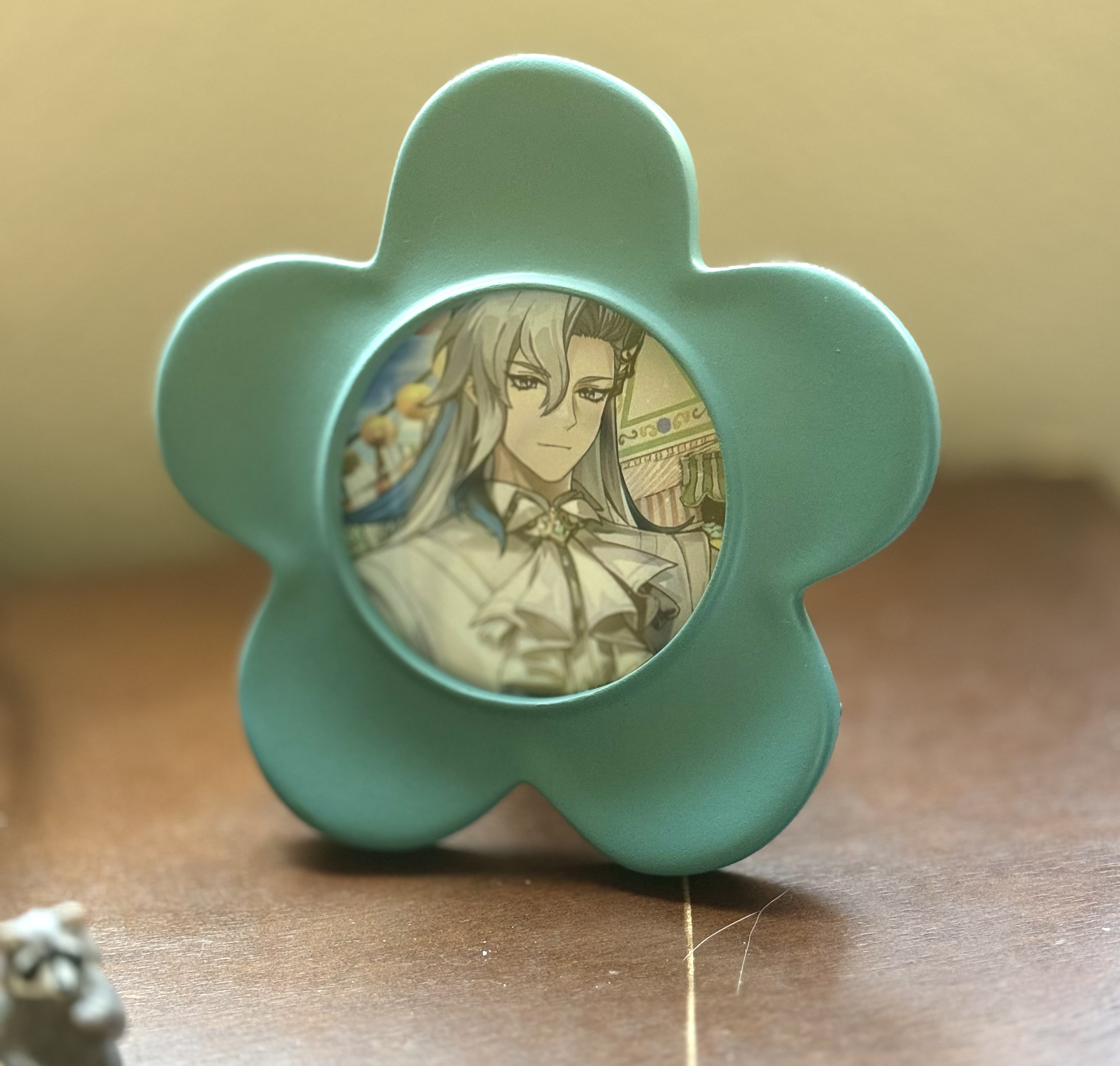 I framed the official Neuvillette horse art bc I can't stop thinking ...