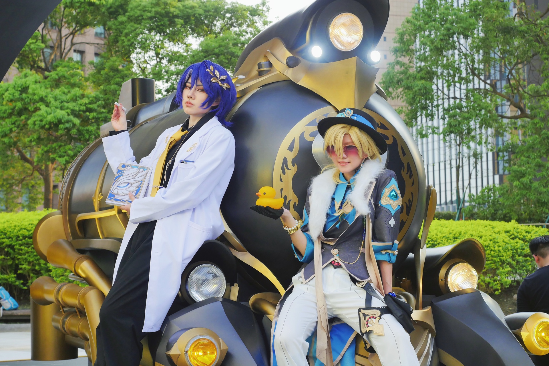 Our Dr. Ratio & Aventurine cosplay Honkai: Star Rail | HoYoLAB