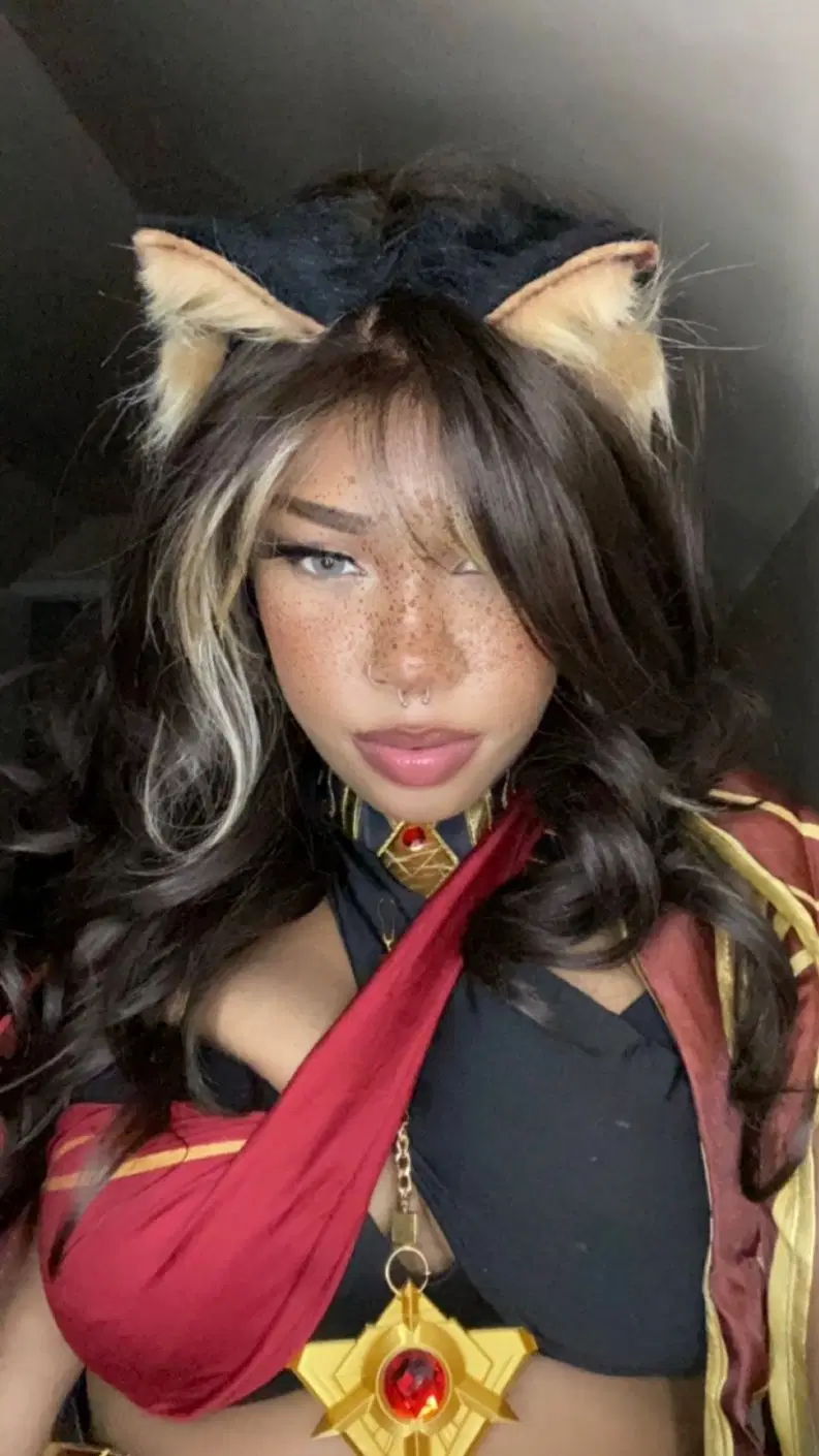 Dehya Cosplay Genshin Impact | HoYoLAB