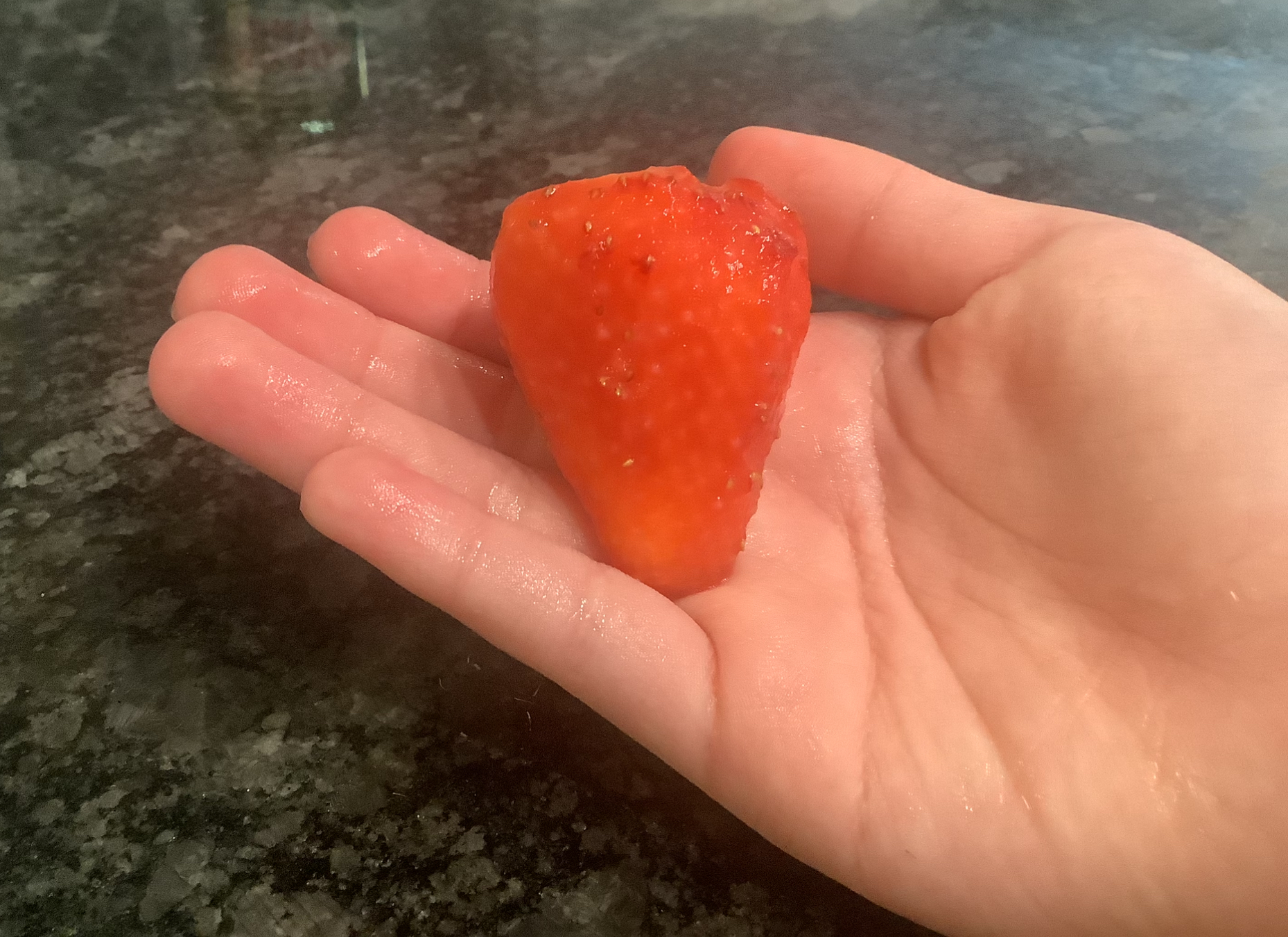 Peeled strawberry | HoYoLAB