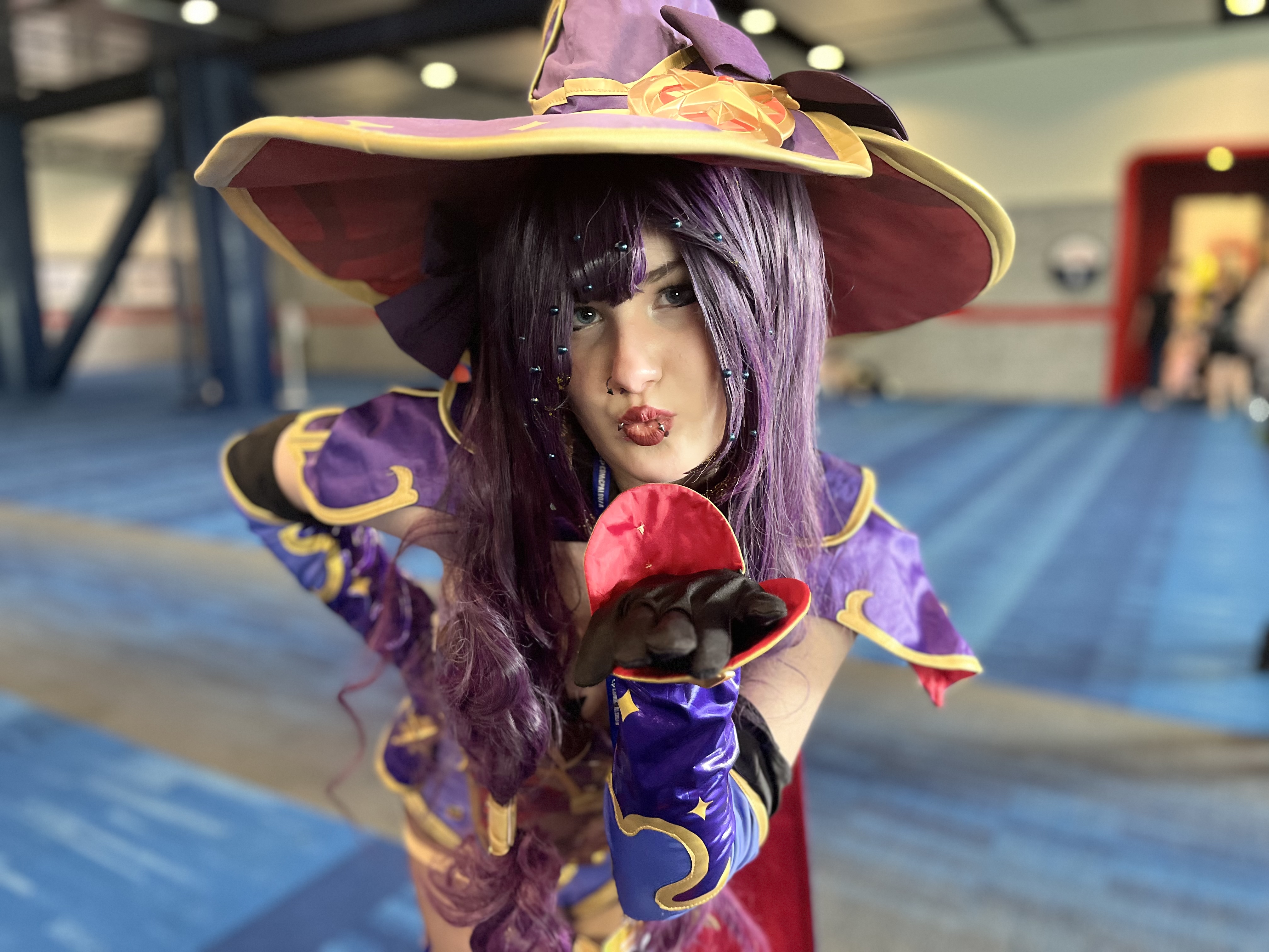 Mona cosplay! Genshin Impact | HoYoLAB