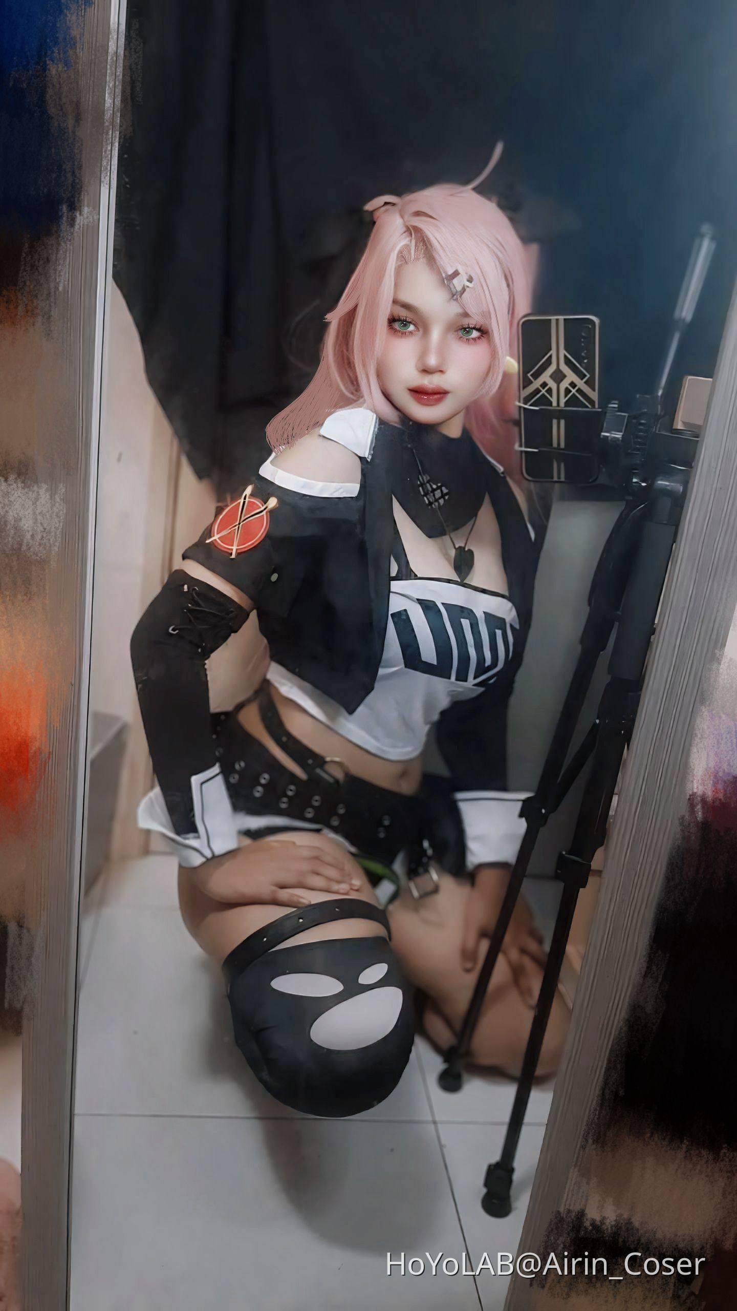 Nicole Demara Cosplay (Happy ZenlessZoneZero Day!) Zenless Zone Zero | HoYoLAB