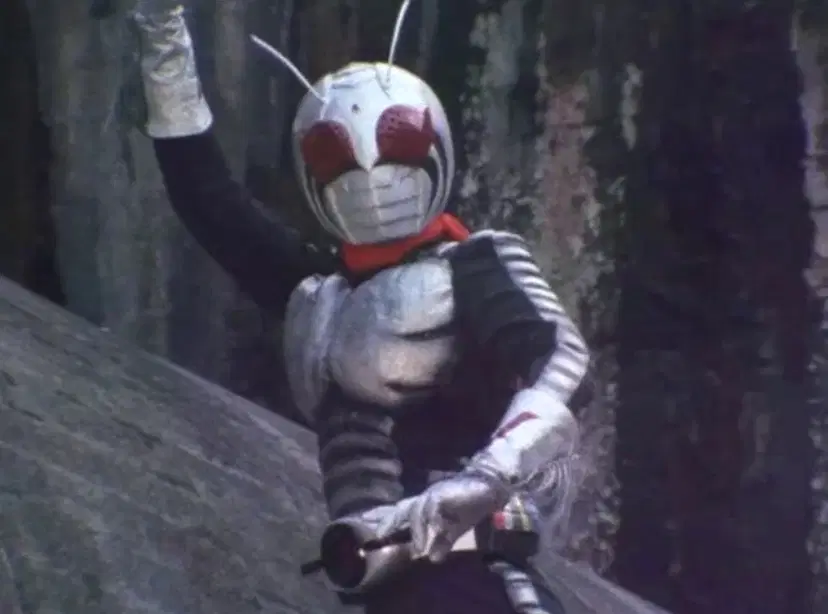 Day 10 of posting Kamen Rider until I get Firefly badge Honkai: Star ...