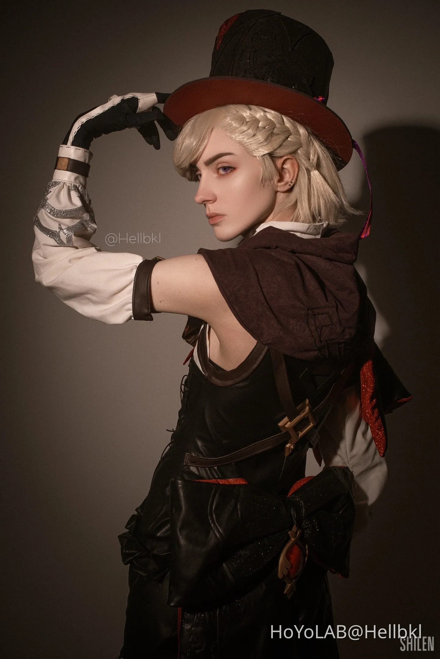 Lyney cosplay by hellbkl 🎩 】 Genshin Impact | HoYoLAB