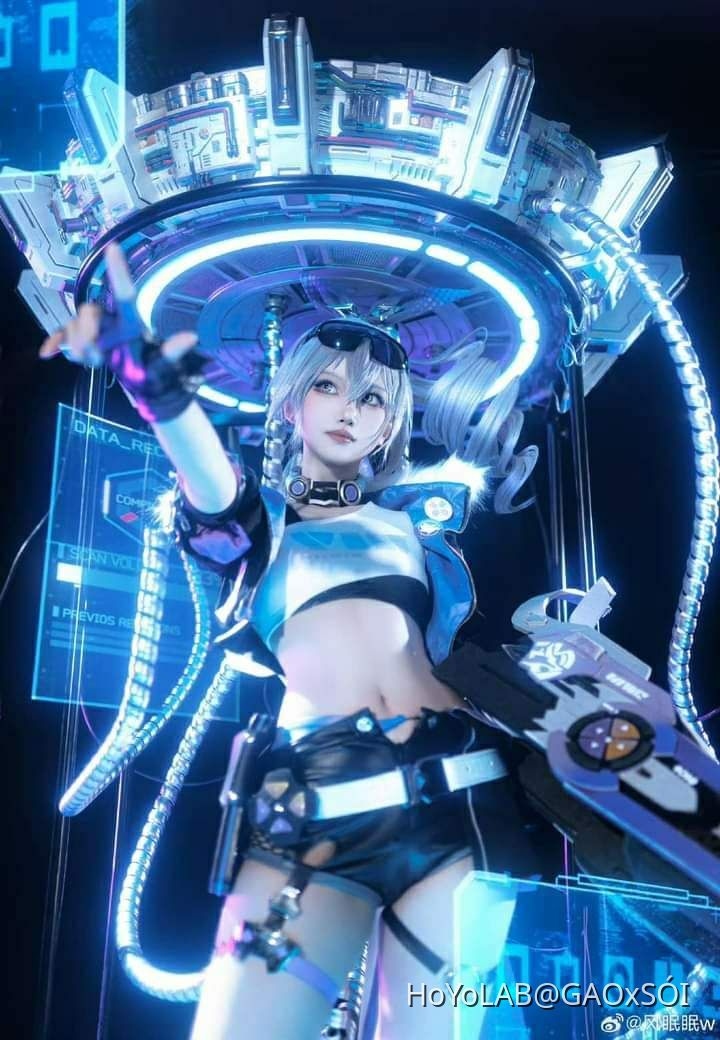 Cosplayer Silver Wolf Honkai: Star Rail | HoYoLAB