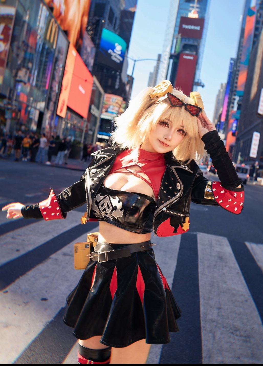 Burnice/Ellen Cosplay [Cosplayer: Rakukoo] Zenless Zone Zero | HoYoLAB