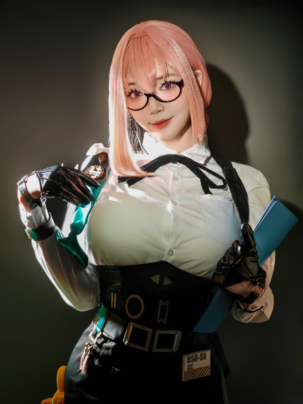 More Yanagi Cos (Coser : Ying Tze 🇲🇾 ) Zenless Zone Zero | HoYoLAB