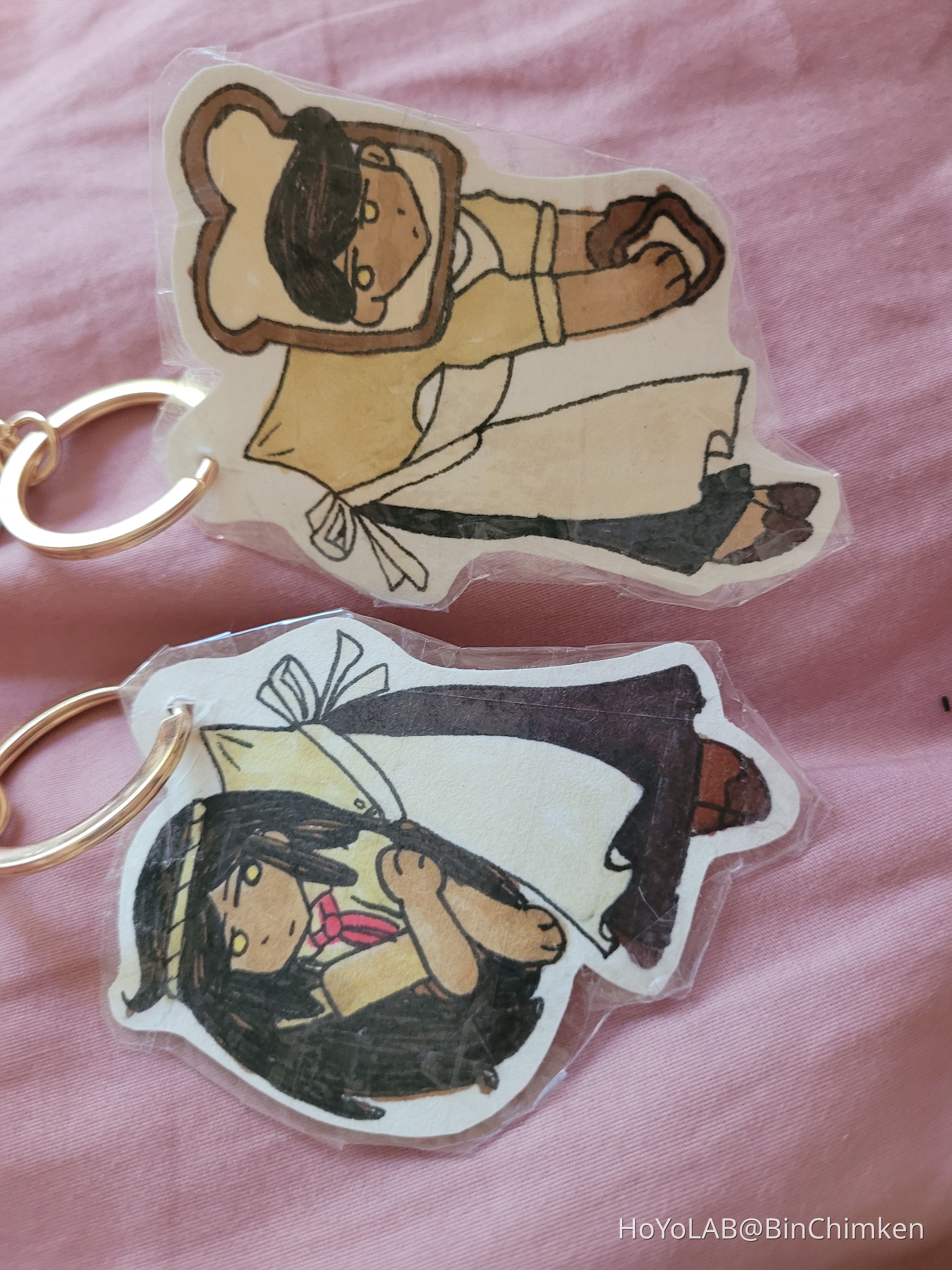 made some keychains bc I'm too poor to buy official merch | HoYoLAB