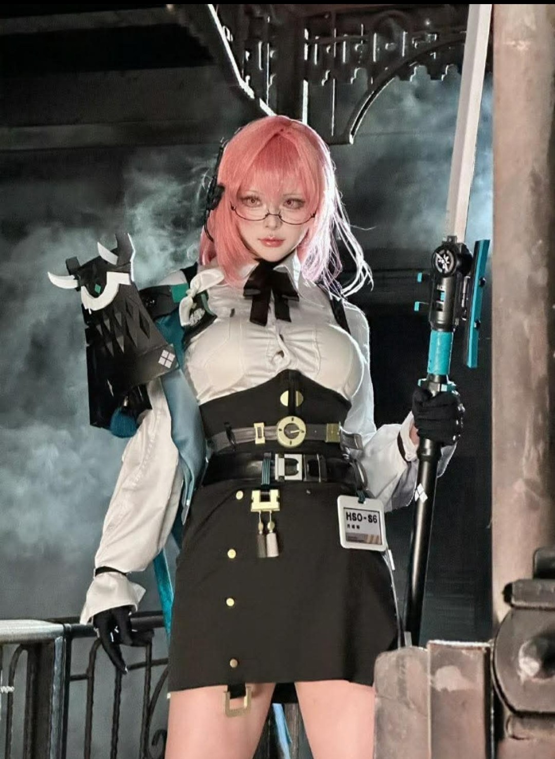 Yanagi Cosplay [Cosplayer: Yuri Majyo] Zenless Zone Zero | HoYoLAB